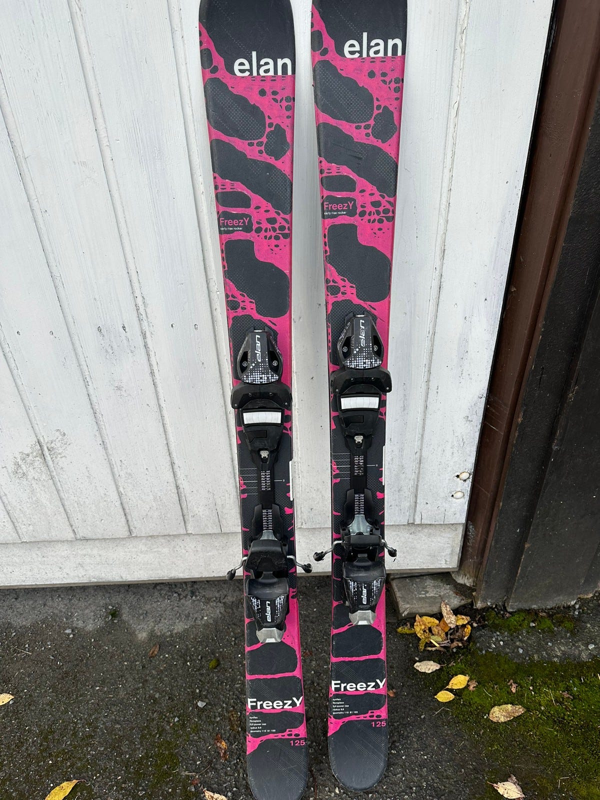 Slalomski (125) fra Elan | FINN torget