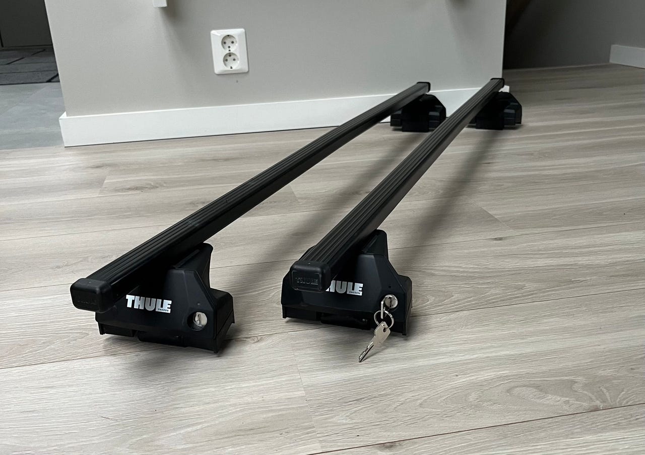 Takstativ Thule Squarebar | FINN torget