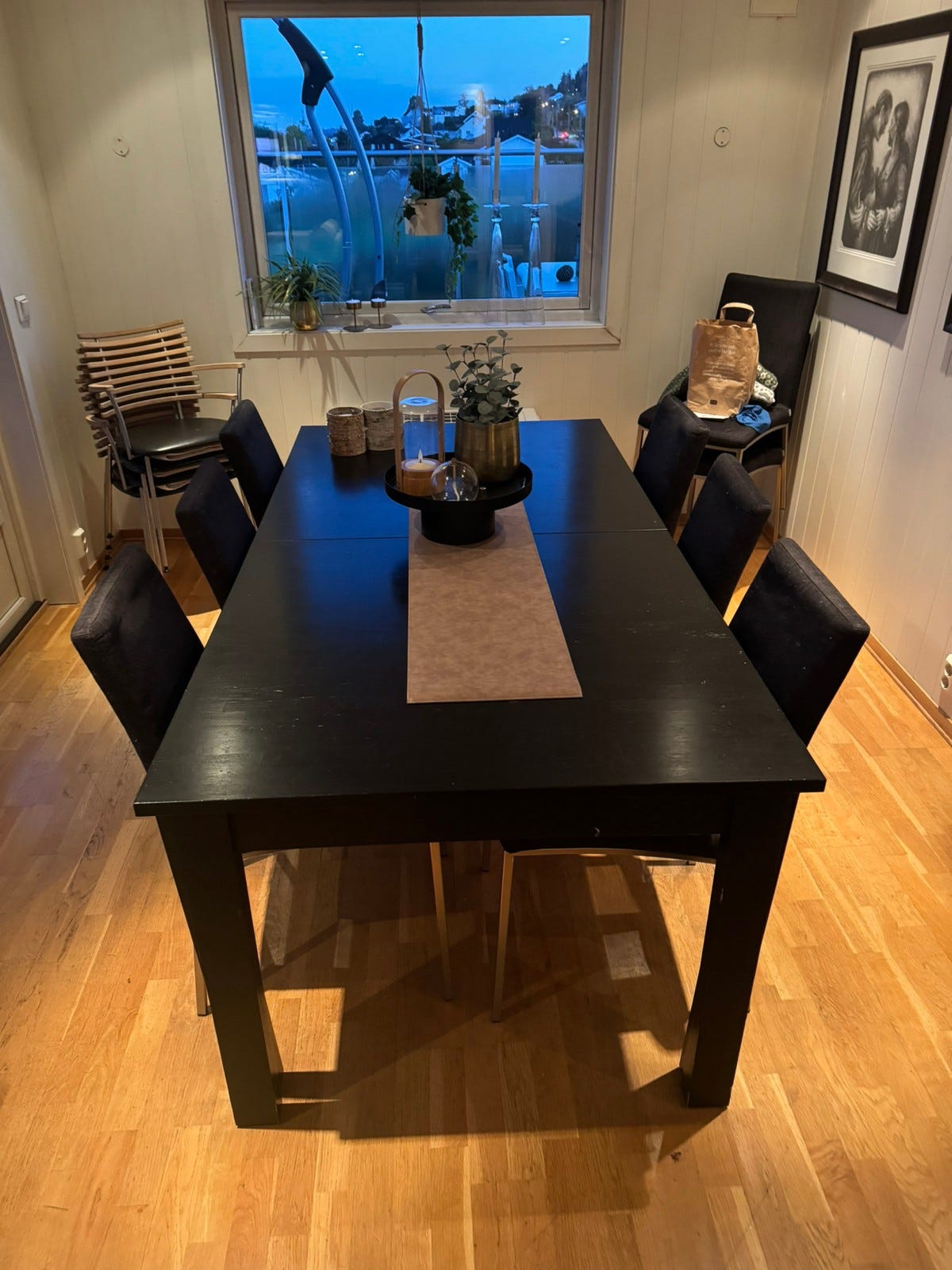 Godt brukt spisestue selges | FINN torget