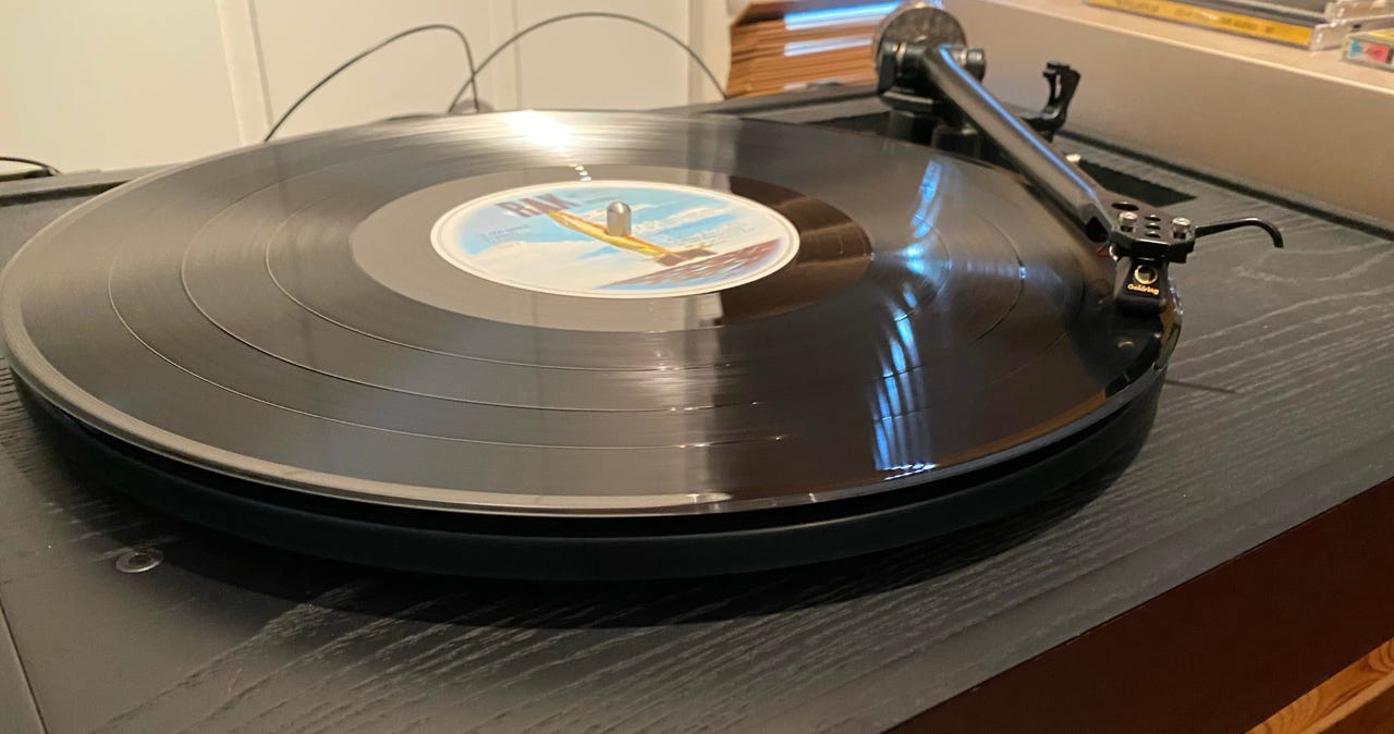 Systemdek IIX 900 med Rega RB-250 og Goldring | FINN-torget