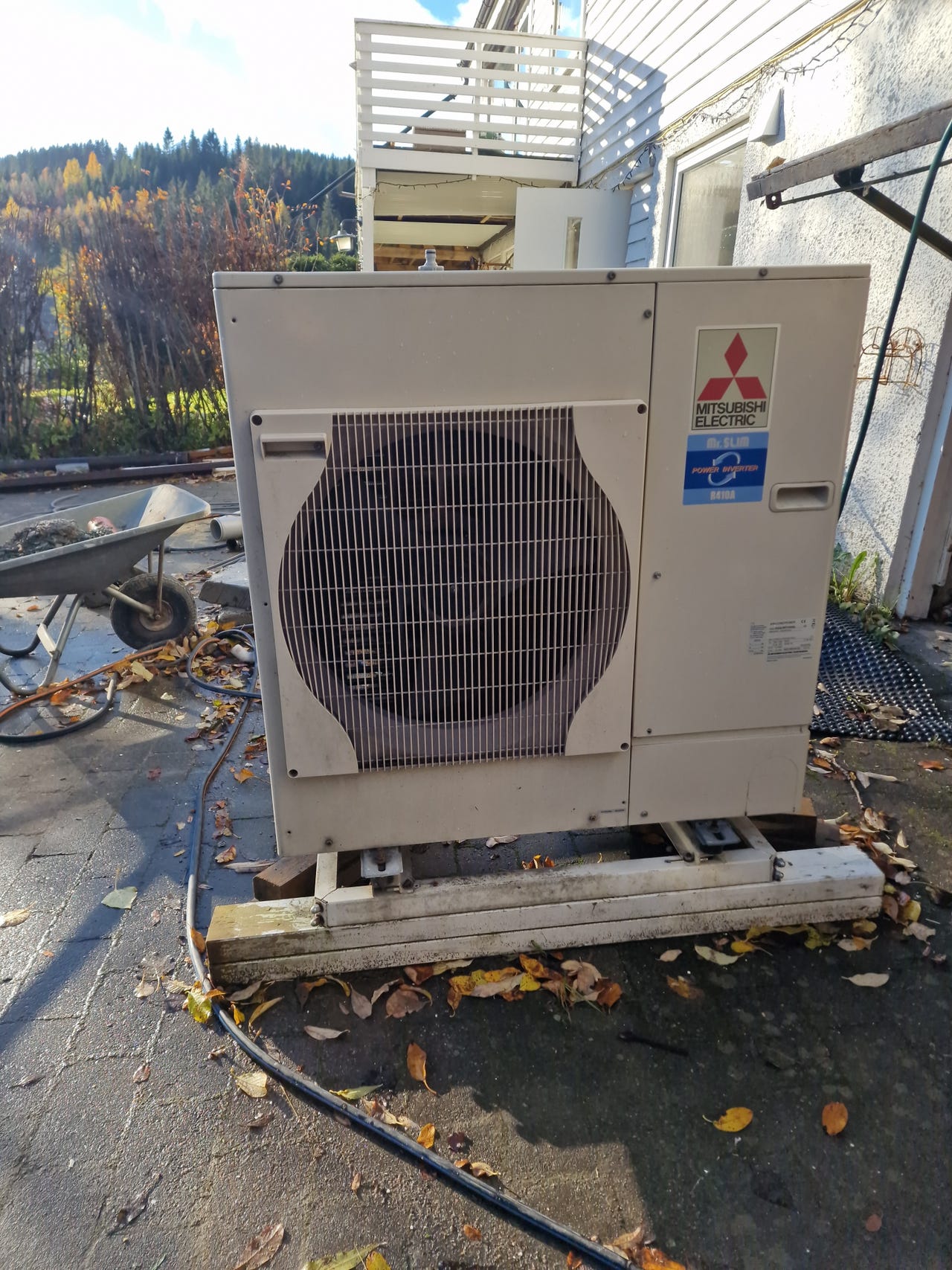 Ecodan luft vann varmepumpe | FINN torget