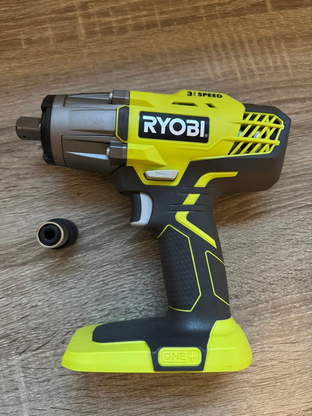 Ubrukt Ryobi R18IW3 Muttertrekker | FINN-torget