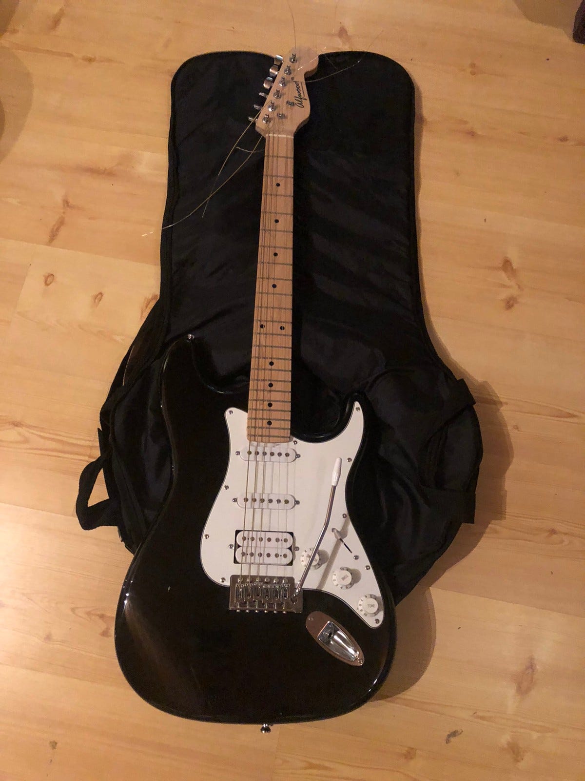 Alfwood Handmade - Elgitar | FINN-torget