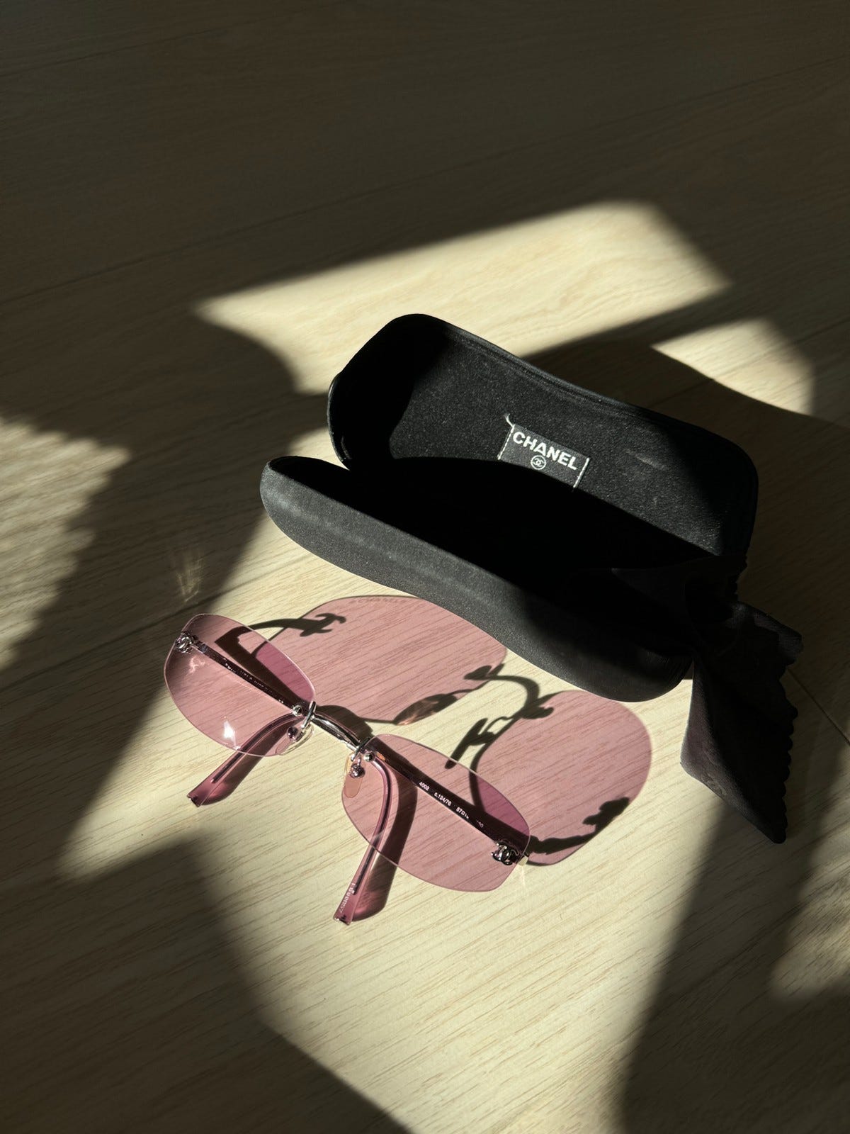 Vintage Chanel solbriller | FINN torget