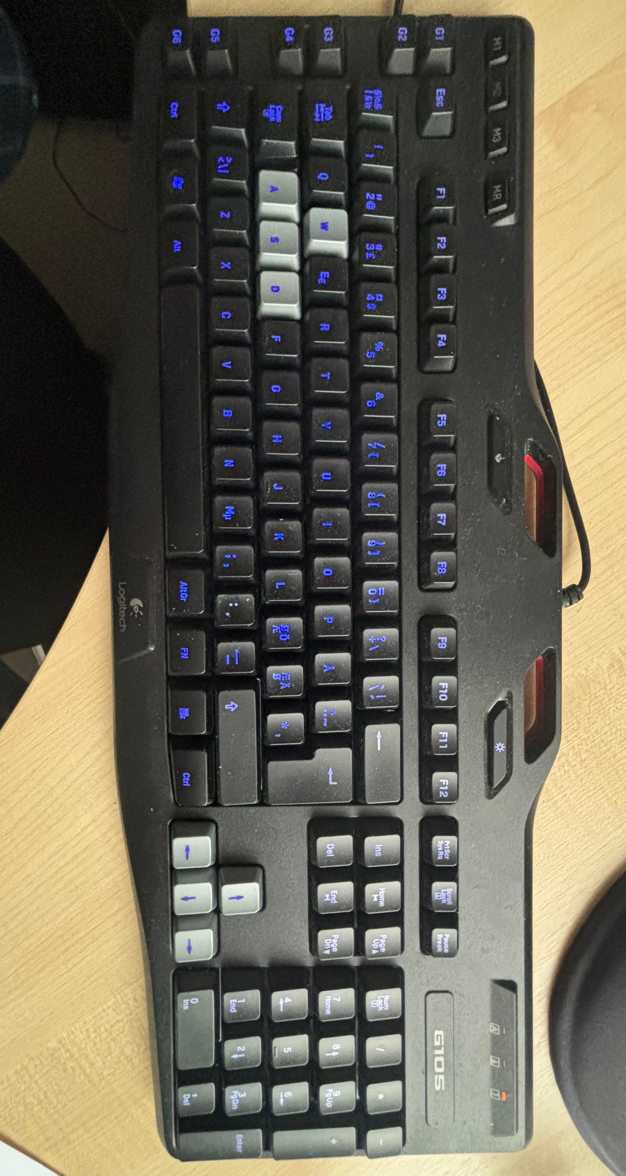 Gaming tastatur m/lys Logitech G105 | FINN-torget