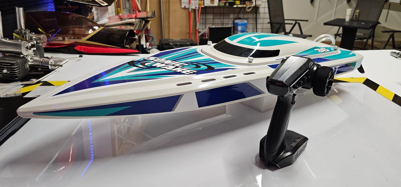 Pro Boat Sonicwake 36 V2 | FINN torget