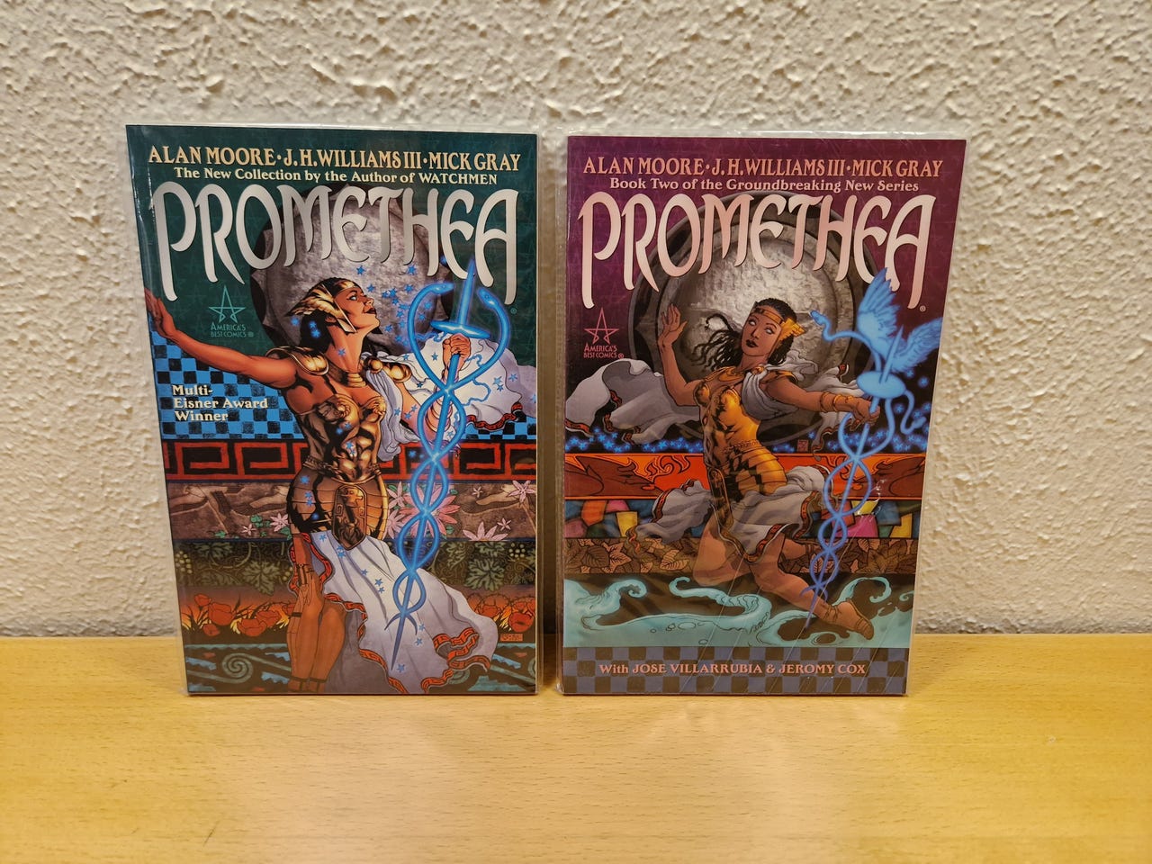 Promethea Books 1 & 2 - Alan Moore | FINN-torget