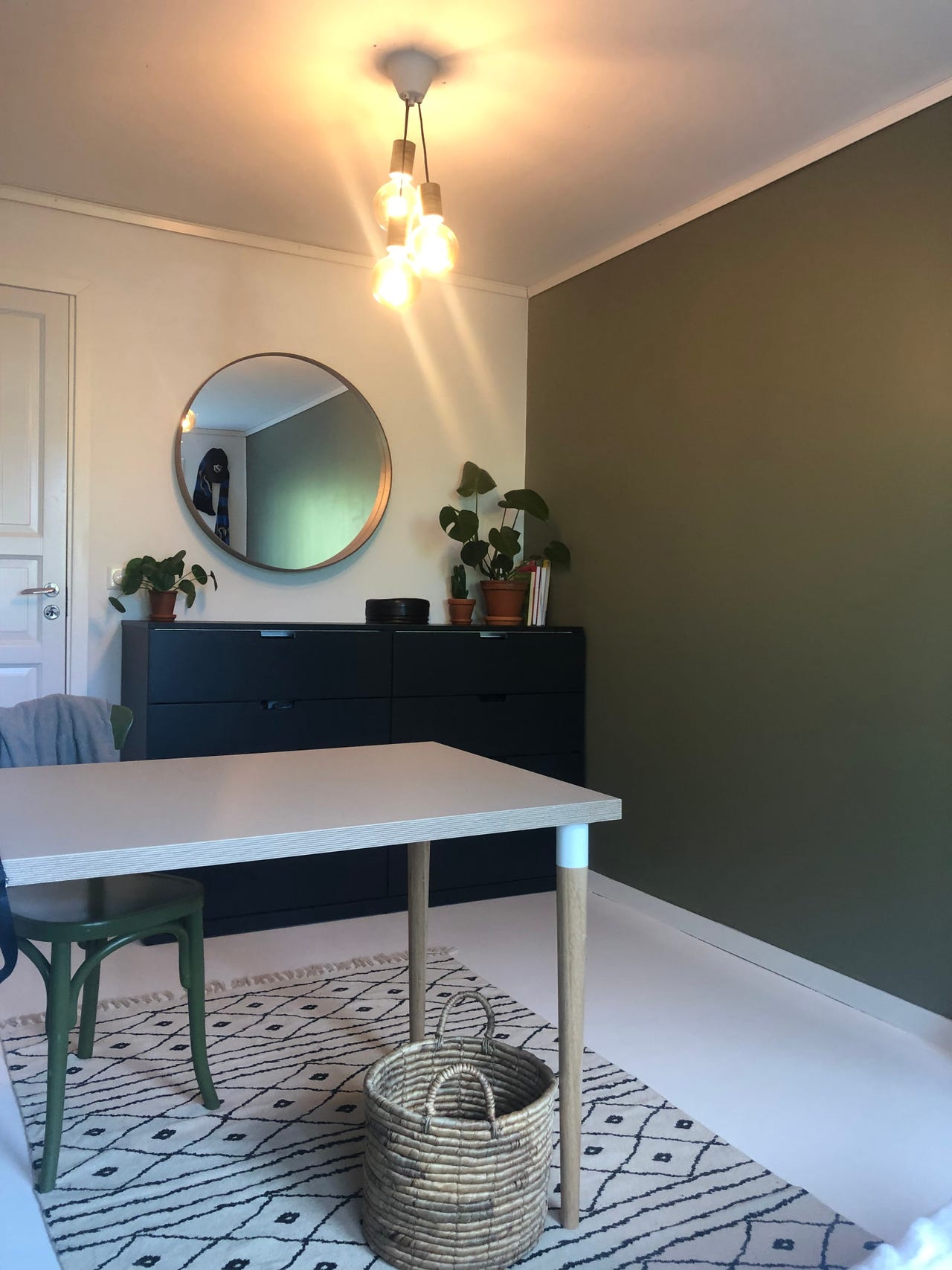 Beige, IKEA skrivebord, pult 150X75, | FINN-torget