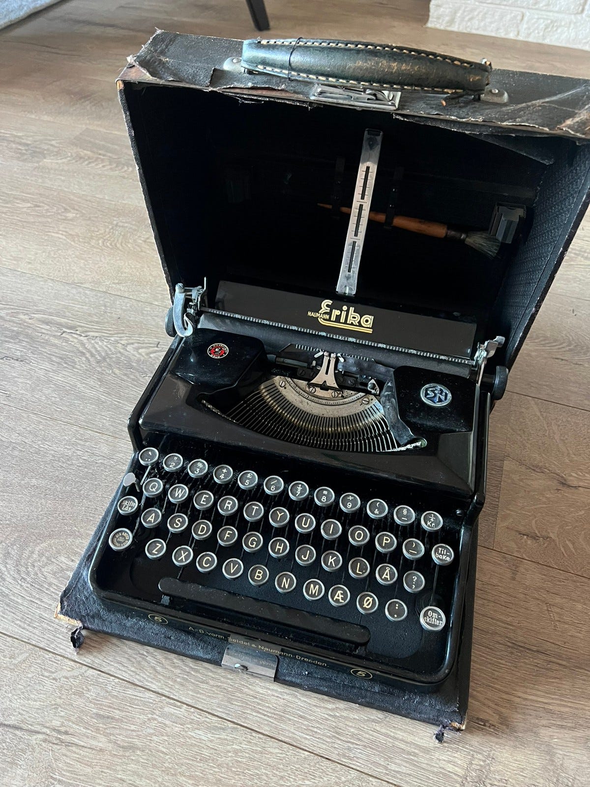 Naumann Erika - Skrivemaskin | FINN torget