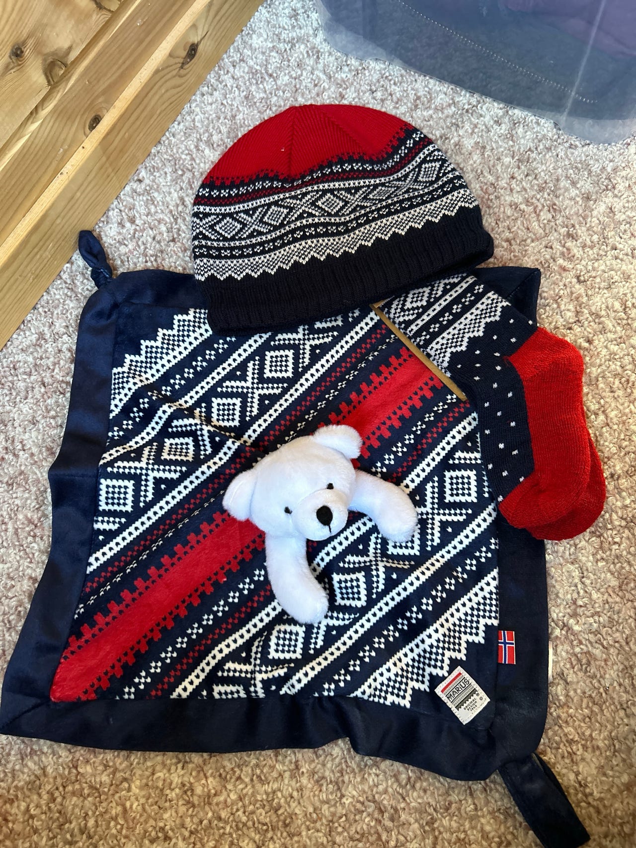 Marius lue, sokker og koseklut | FINN-torget