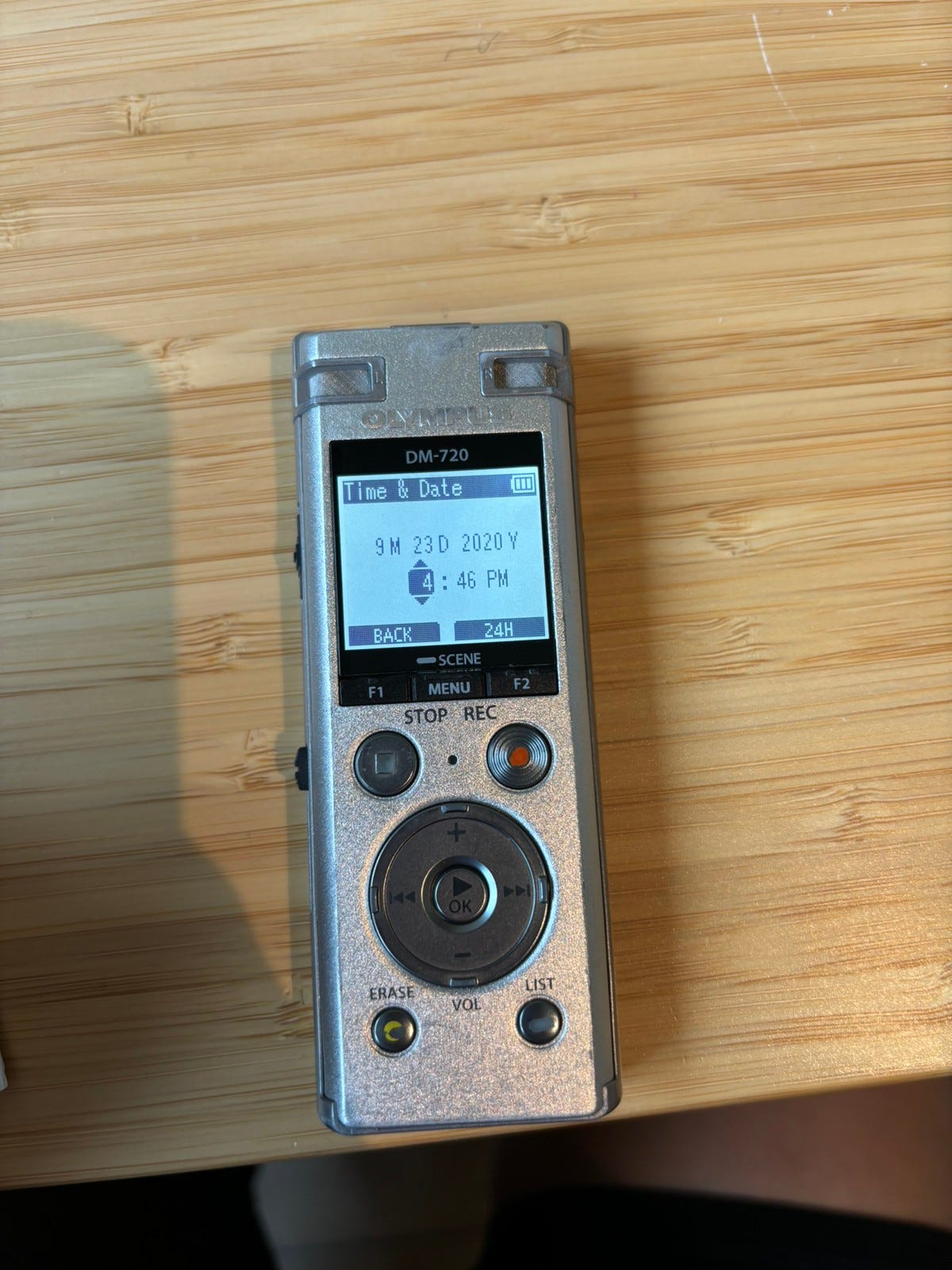 Olympus DM-720 Lydopptaker | FINN torget