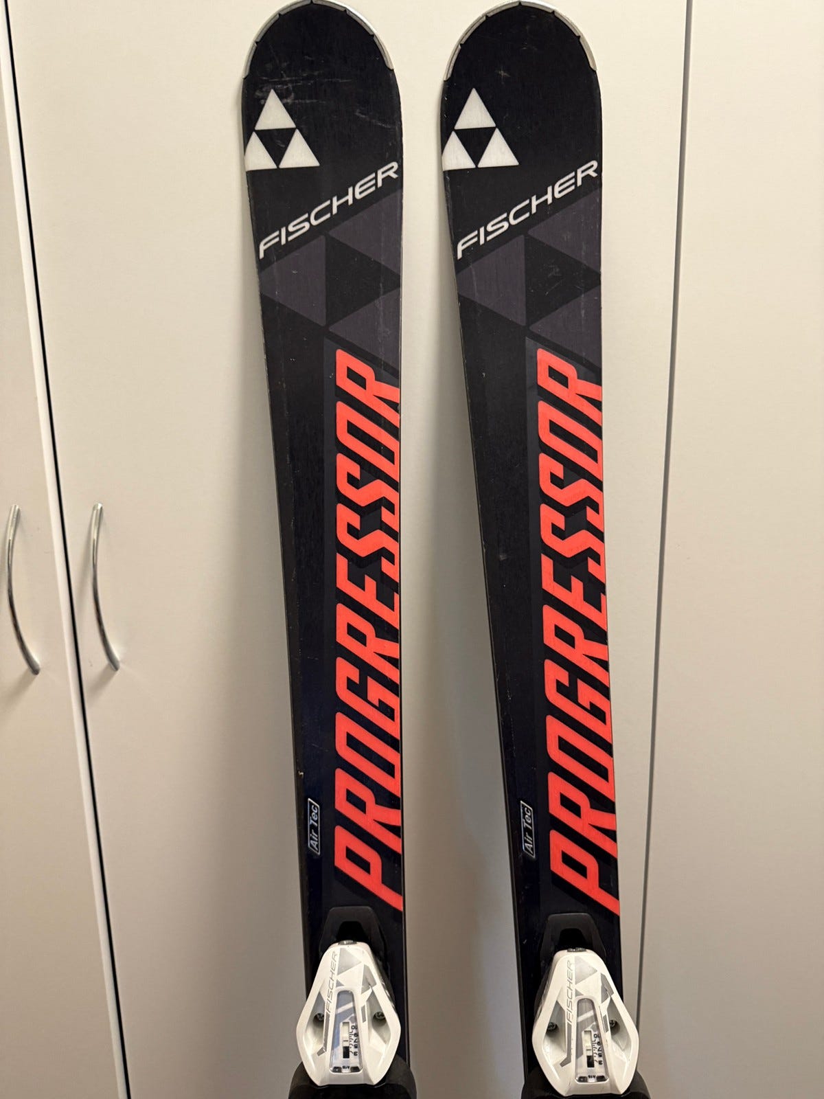Fischer Air Tec Progressor F18W 160cm | FINN torget