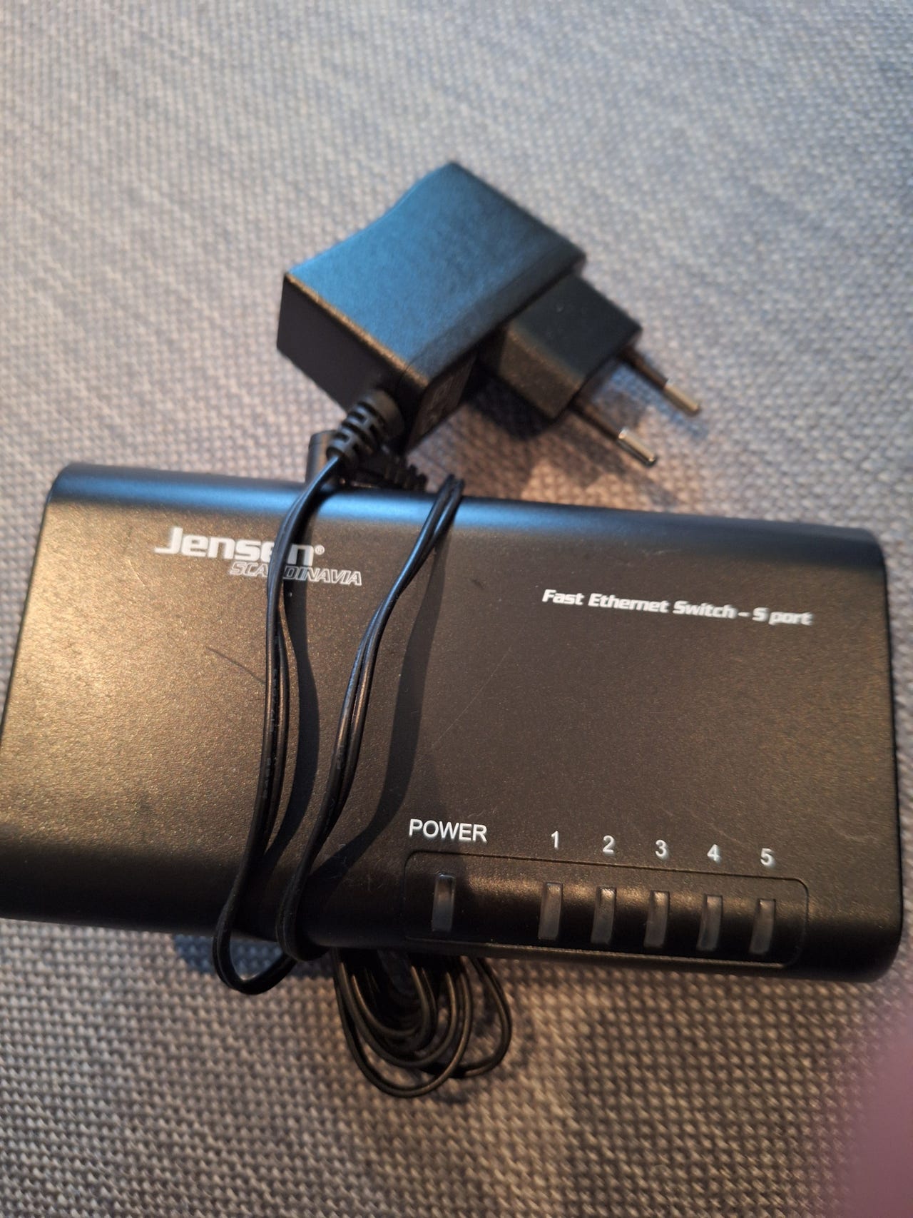 Jensen Switch 5 port | FINN-torget