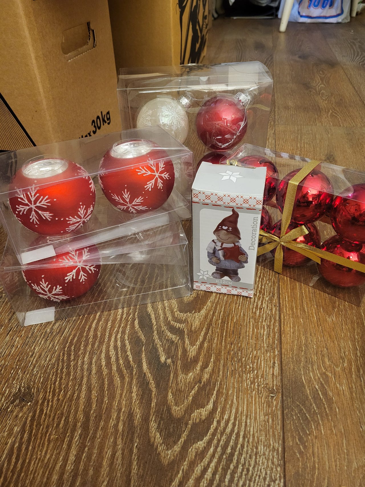 Julekuler og julepynt | FINN-torget