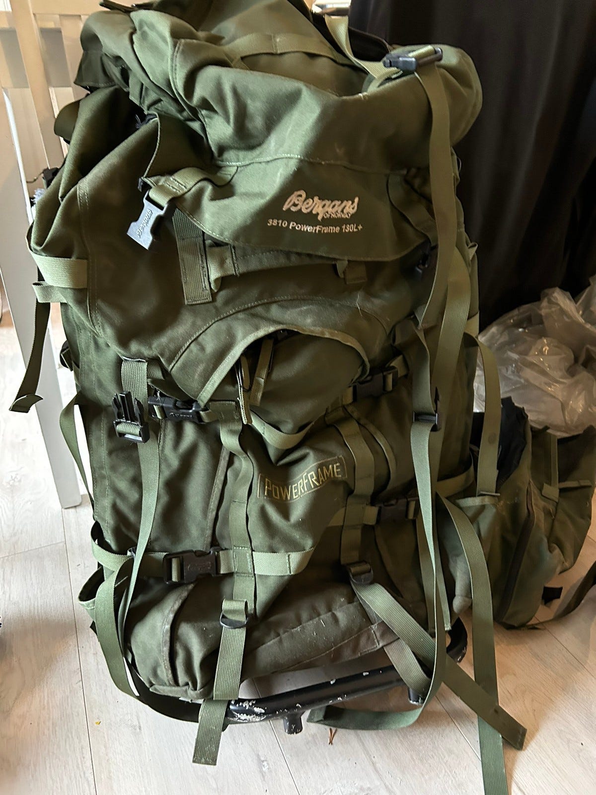 Stor sekkepakke med Bergans Powerframe 130l | FINN-torget