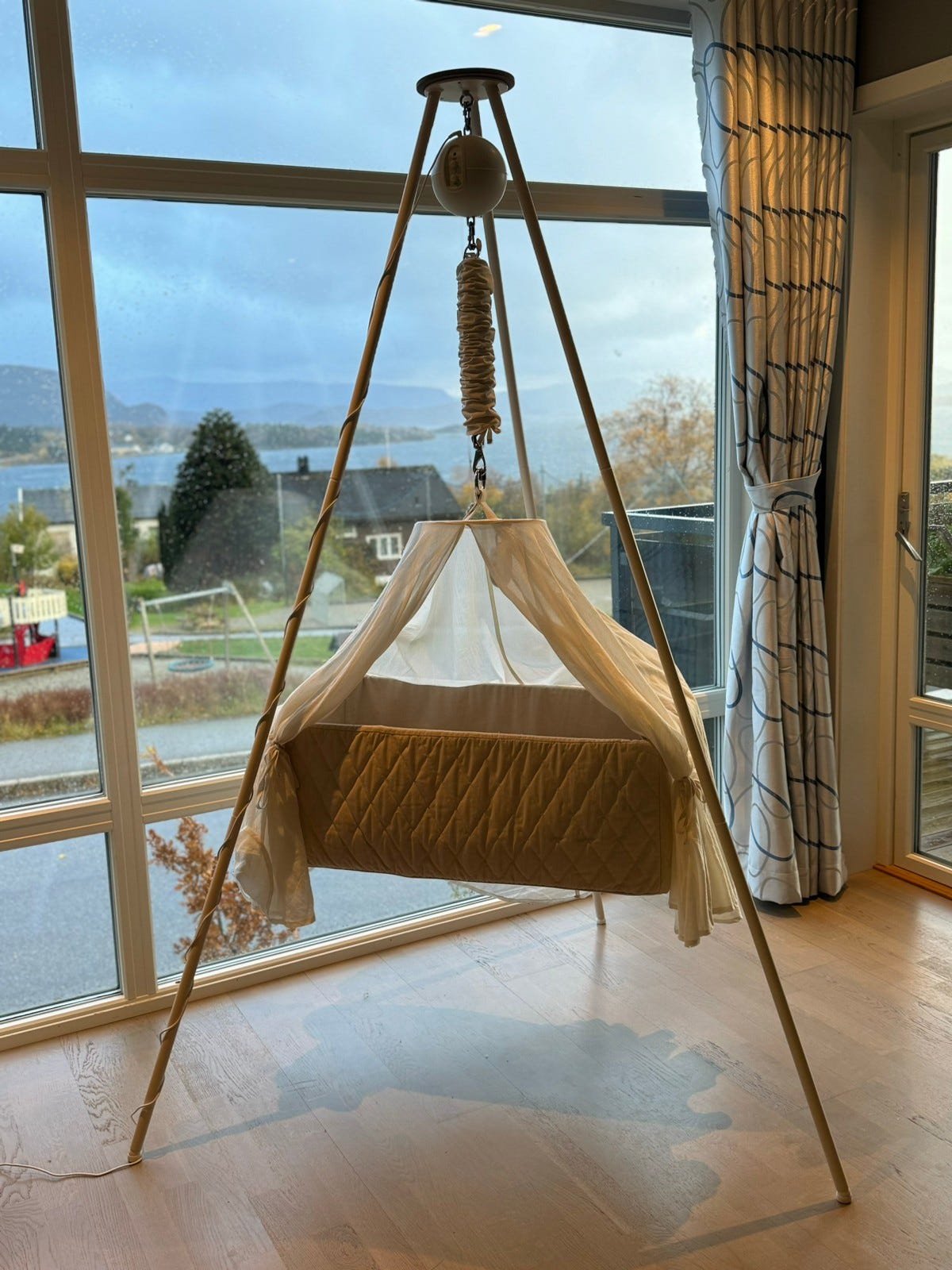 Moonboon Connect Vugge | FINN-torget