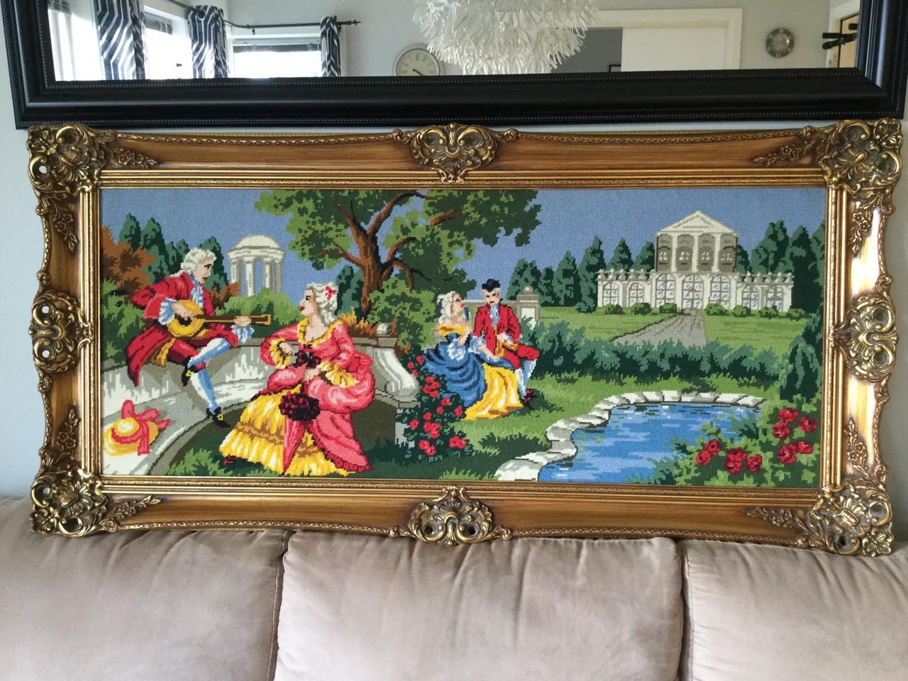 Broderte bilder | FINN-torget