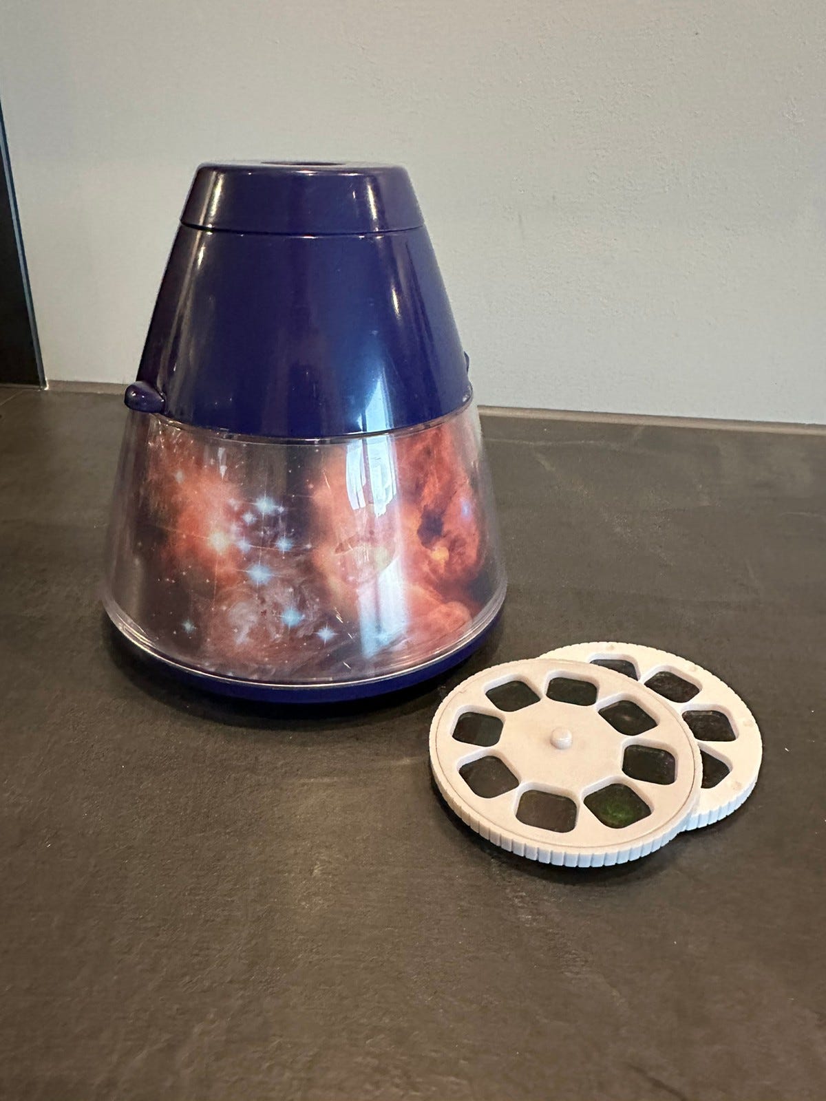 Projektor - Rommet | FINN-torget