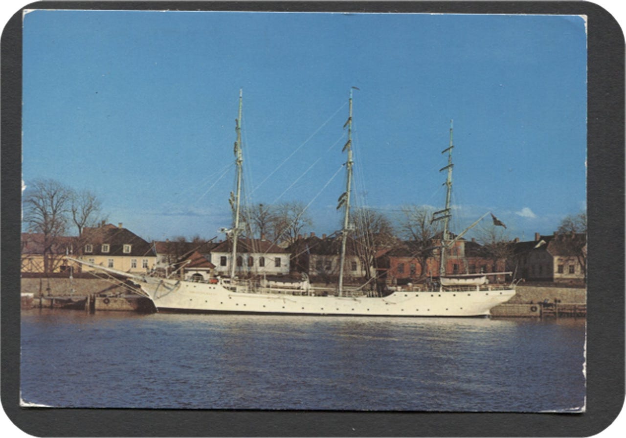 Fredrikstad. Christian Radich ved kai i Gamlebyen. | FINN torget