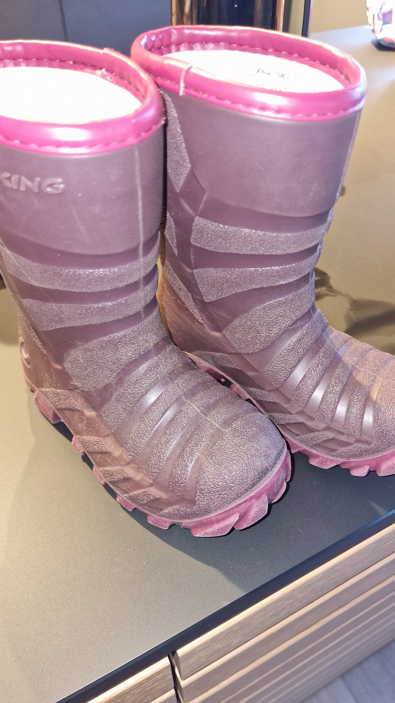 Viking Cherrox | FINN torget