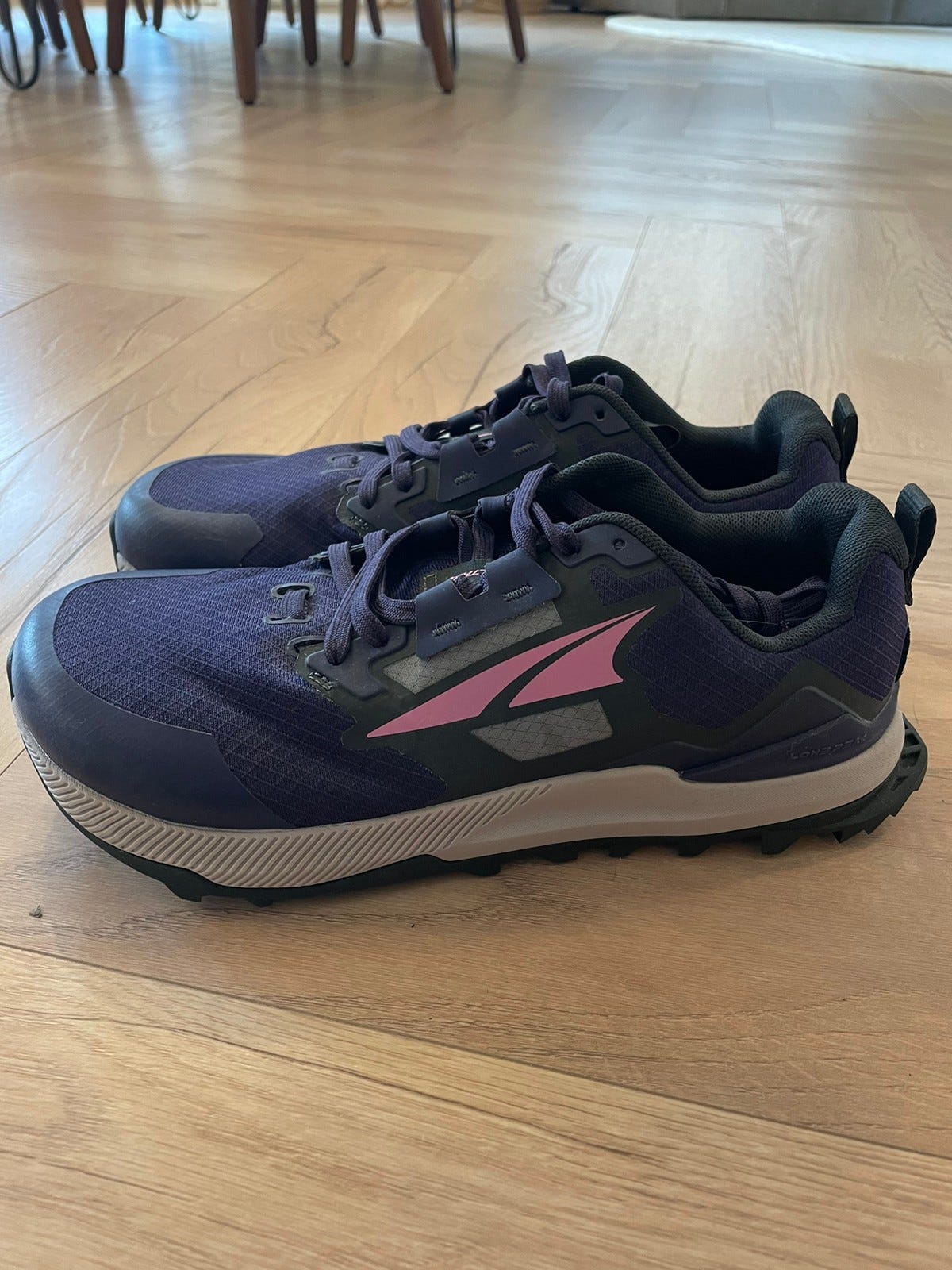 Ubrukte Altra Lone Peak | FINN torget