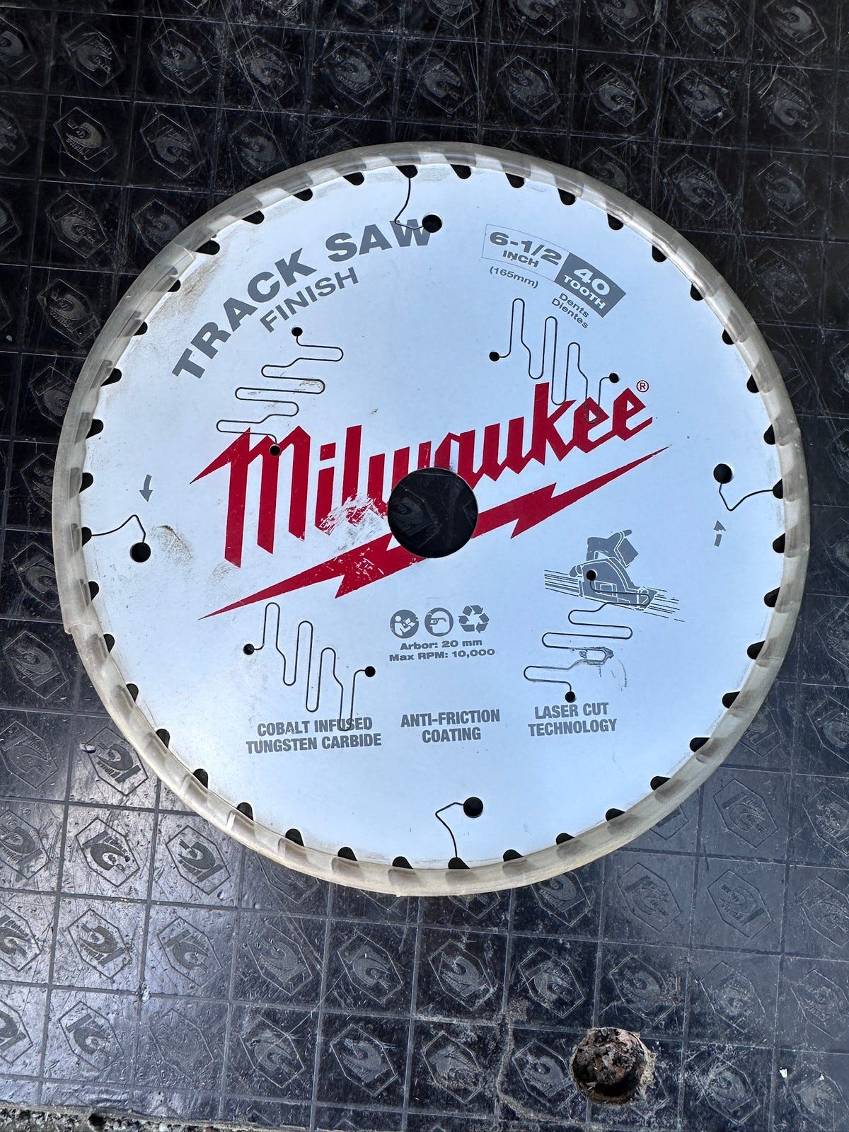 Milwaukee skinnesag blad sirkelsagblad 165mm 40t | FINN torget