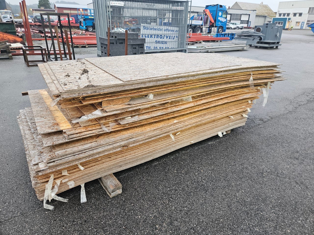 OSB Plater 8mm | FINN torget