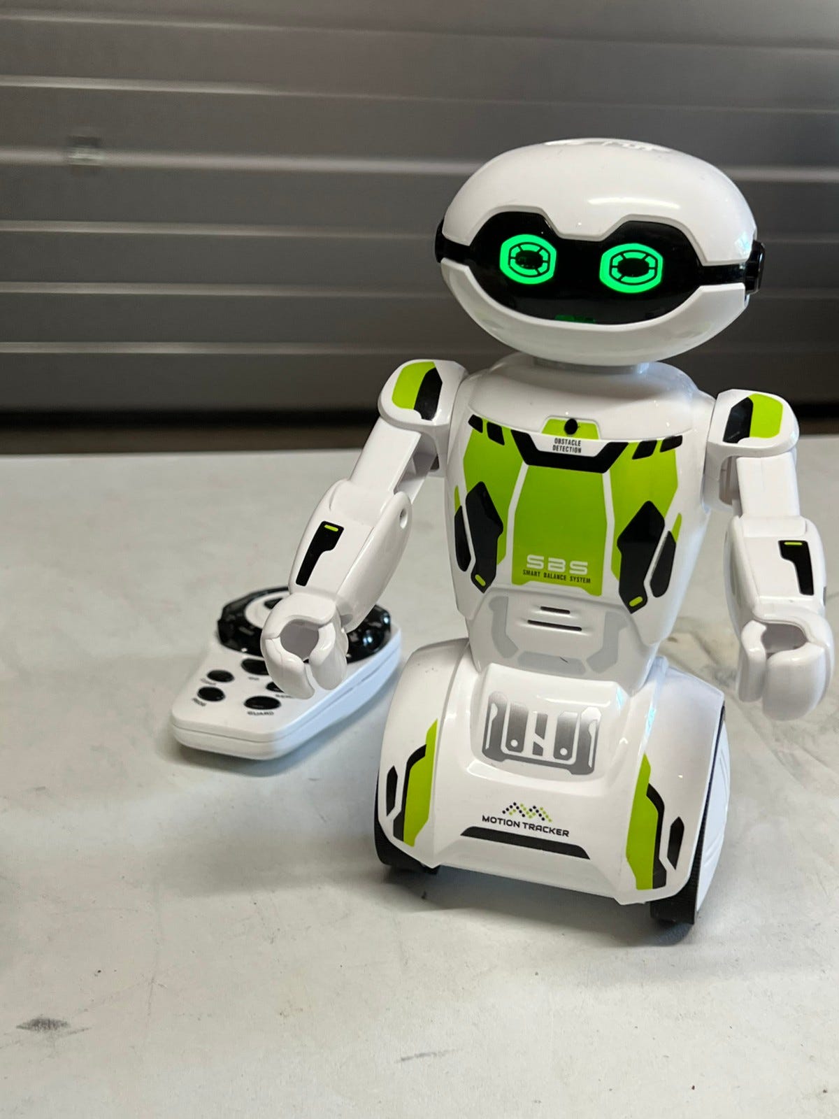Leke Robot med sensor kamera. Artig sak. Fjernkontroll. | FINN-torget