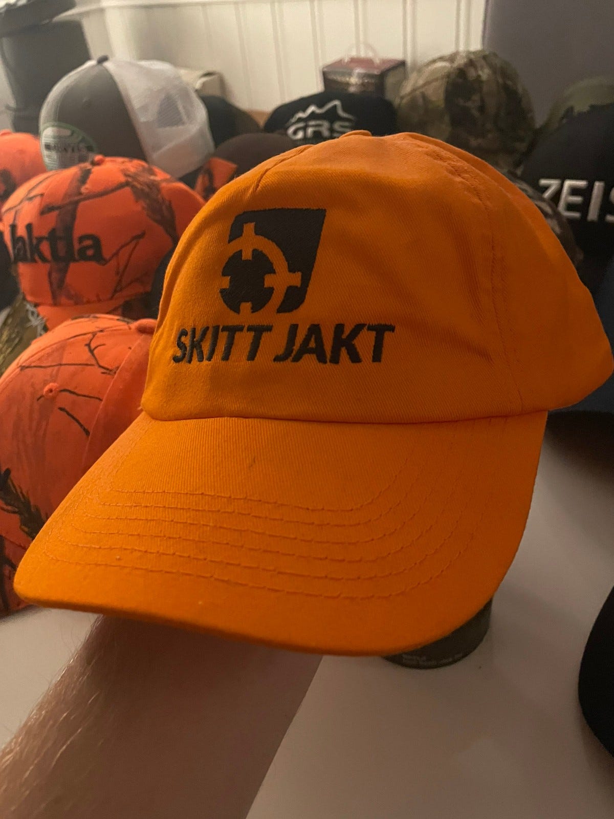 Skitt Jakt Caps Orange | FINN-torget