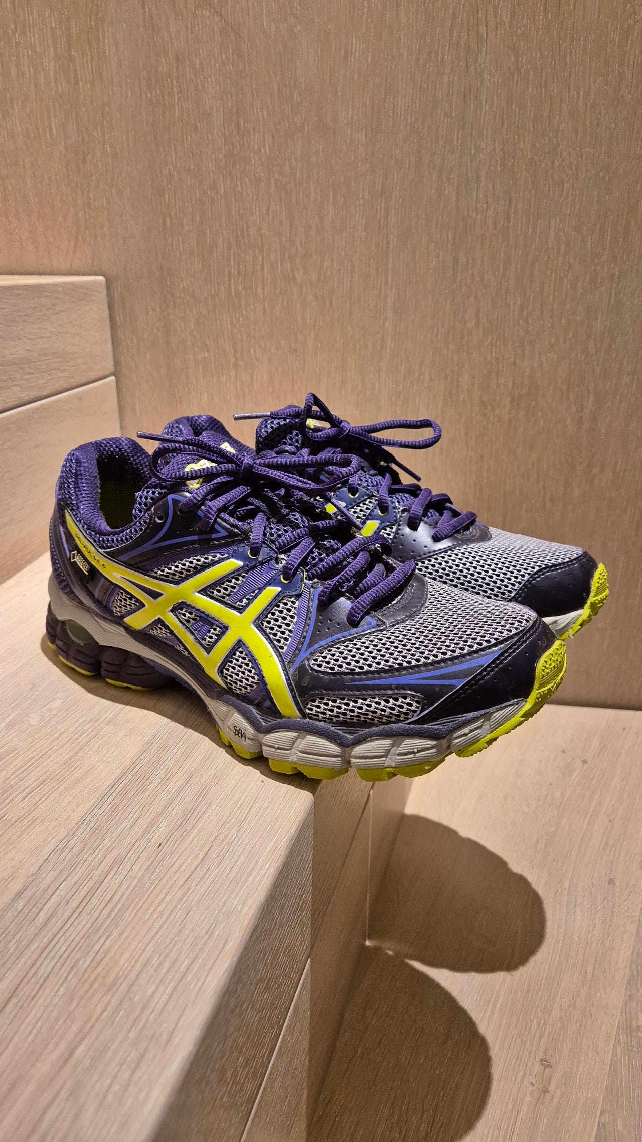 Asics | FINN torget