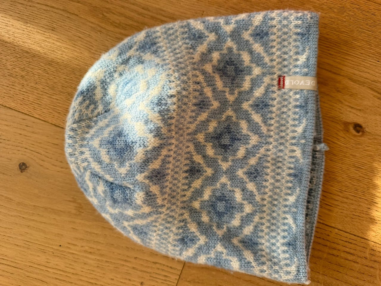 Ull devold lue i lys blå | FINN torget