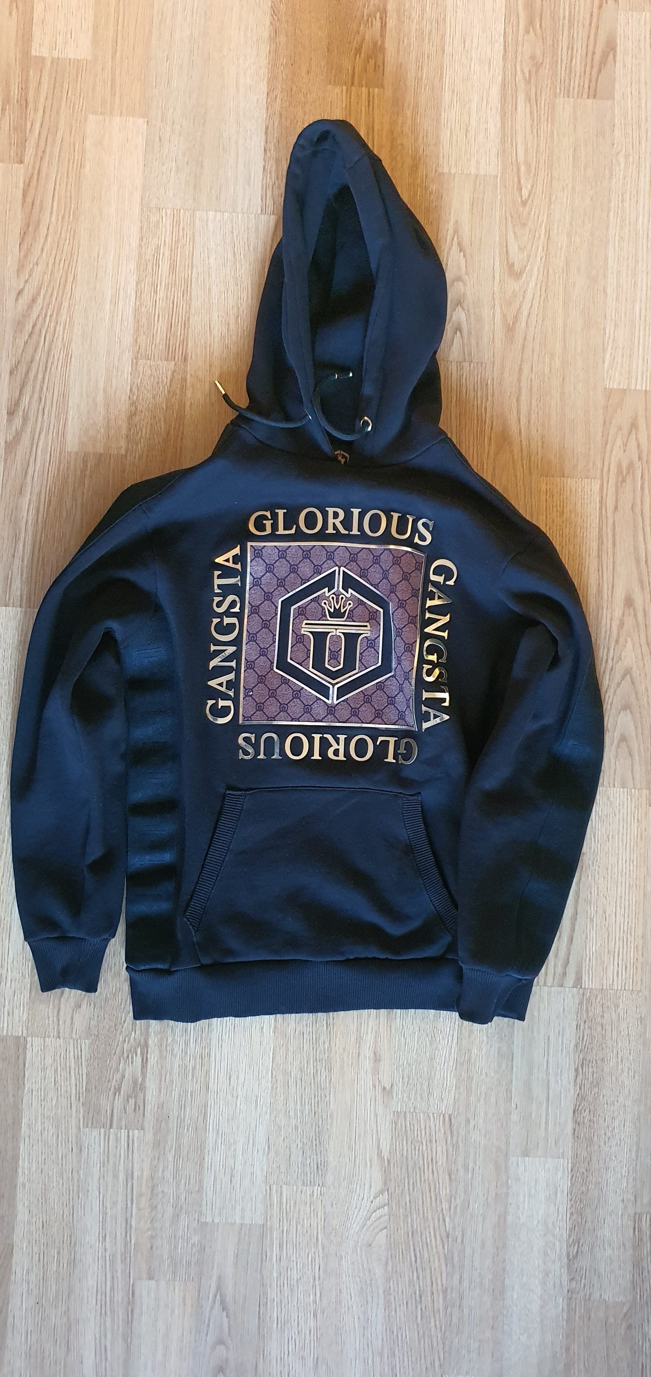 Glorious Gangsta Genser | FINN-torget
