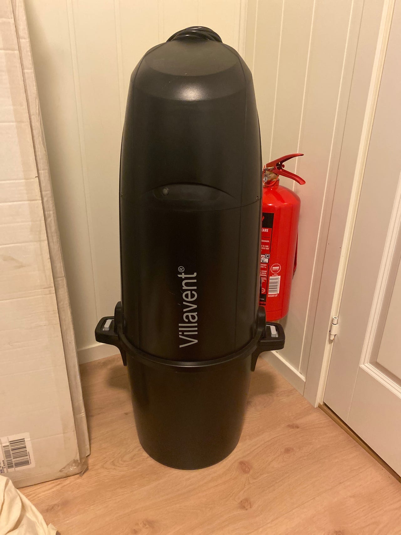 Villavent sentralstøvsuger med elektrolux slangesett | FINN torget