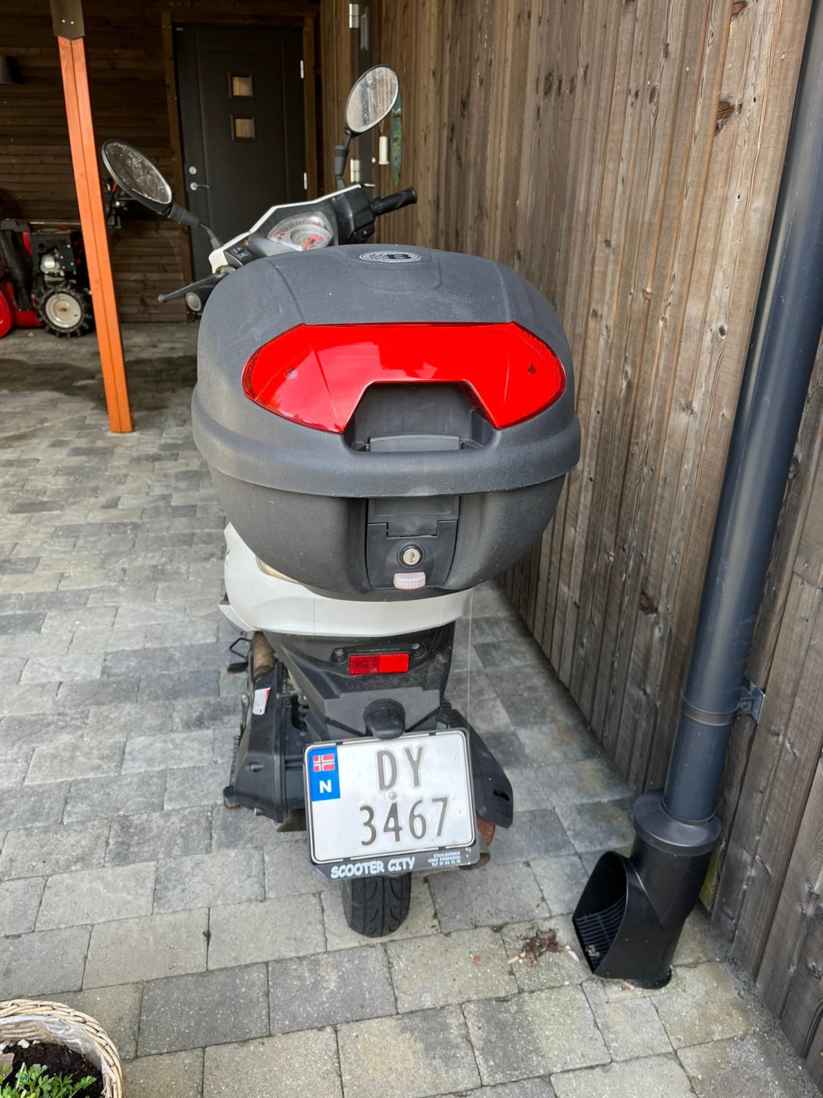 Til salgs: VGA Explora - 2018 - 50 ccm - Scooter | FINN.no