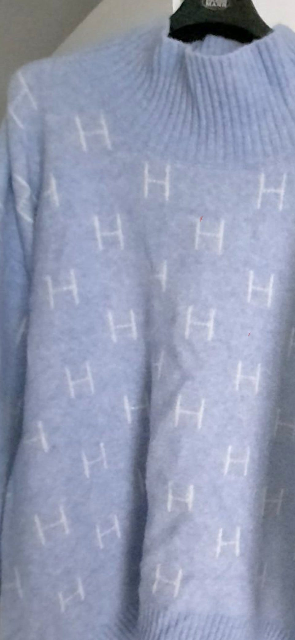 Hést genser | FINN torget