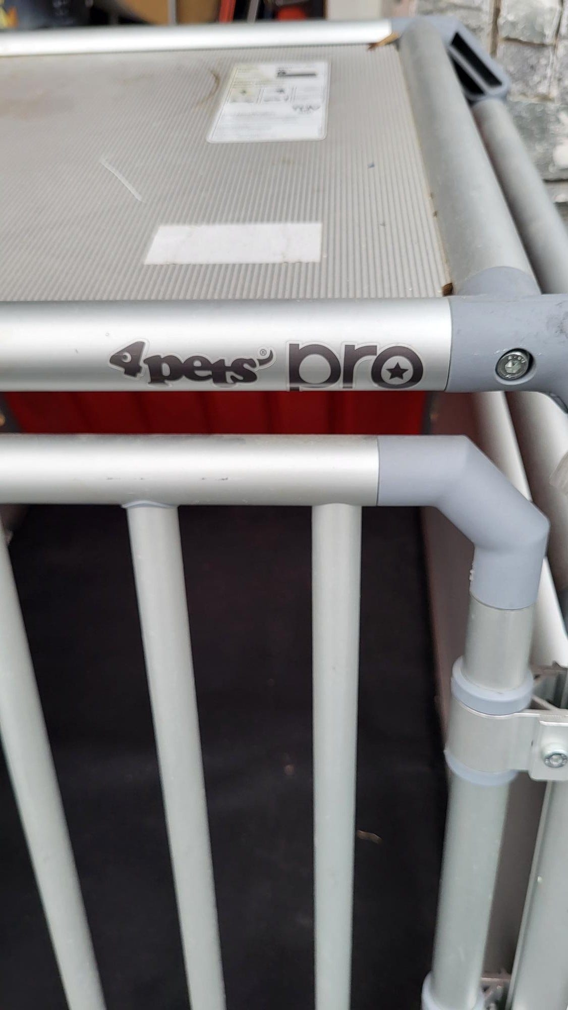 Hundebur 4Pets Pro 1 Small | FINN torget