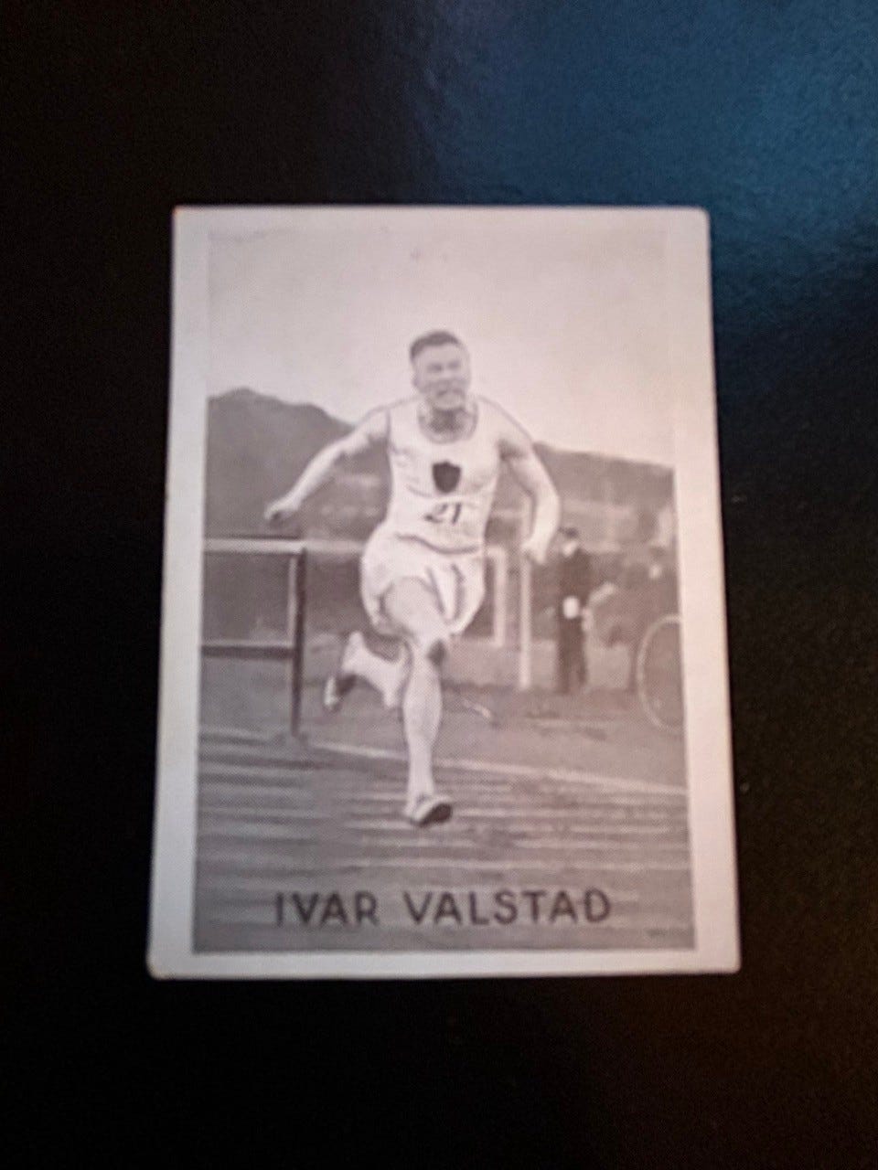 Ivar Valstad Freidig 400 meter hekk friidrett sigarettkort 1930 ...