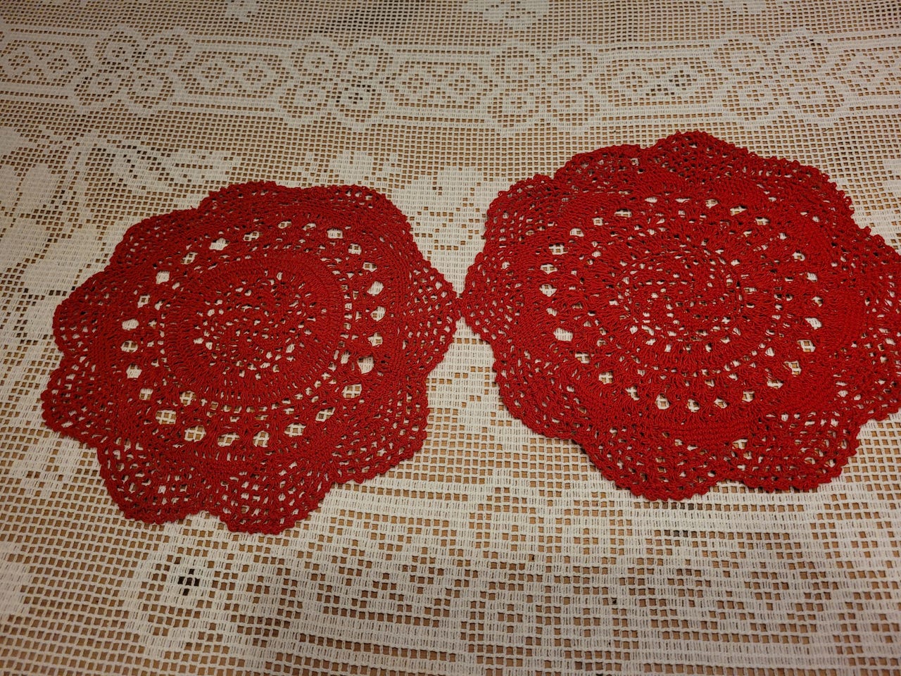 2 julebrikker selges samlet | FINN torget