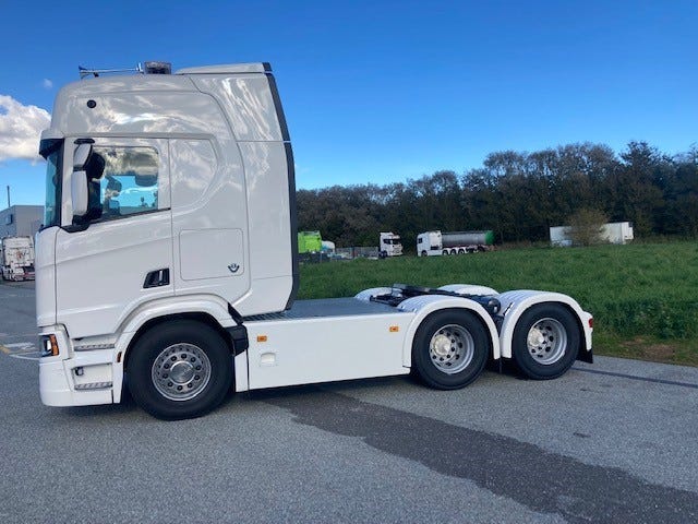 Til salgs: Scania R770 6X4 Hydraulikk for tippsemi Stiholt påbygg ...