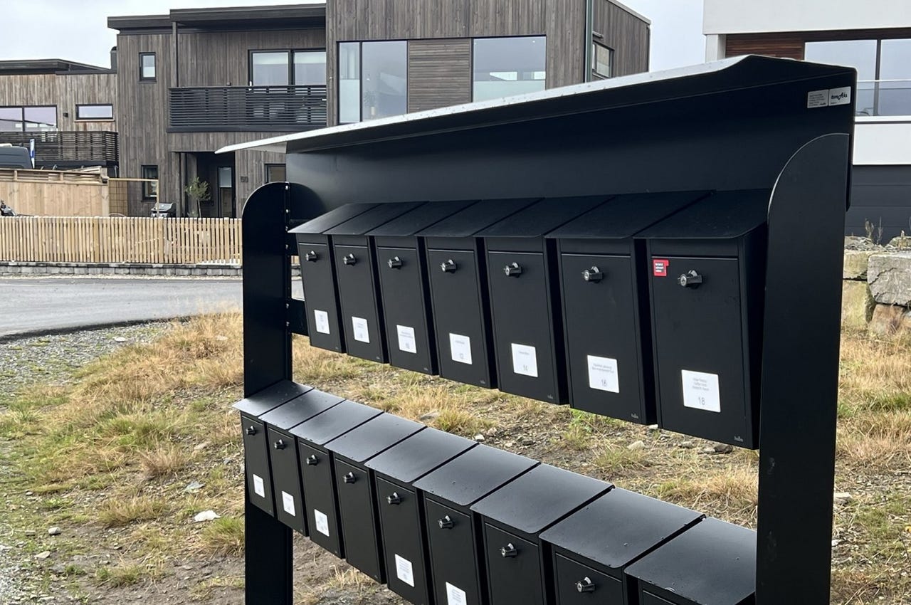 Postkassestativ for 4-18 stk. Habo / Posten postkasser | FINN-torget