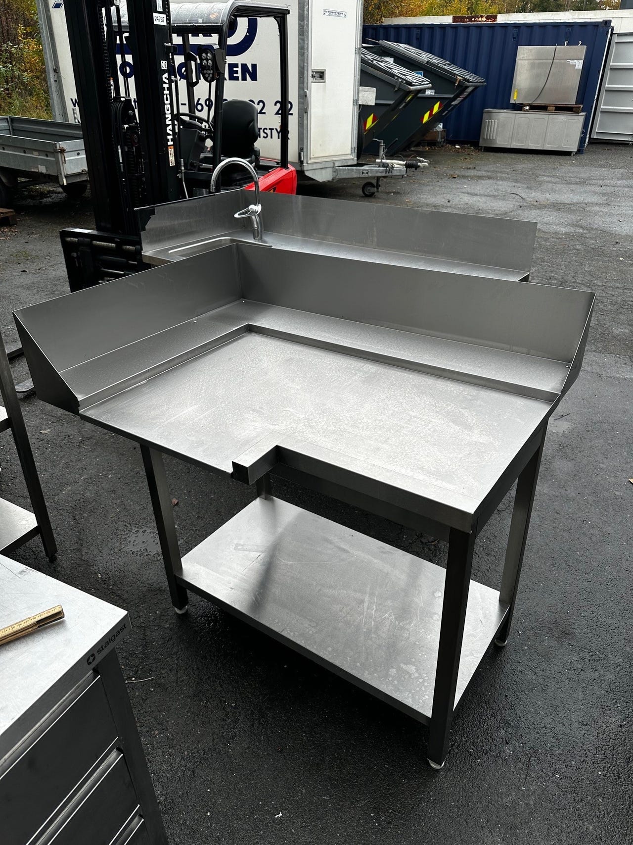 Rustfri benk hjørne oppvask løsning 120x75x85x85H cm - Gastro ...