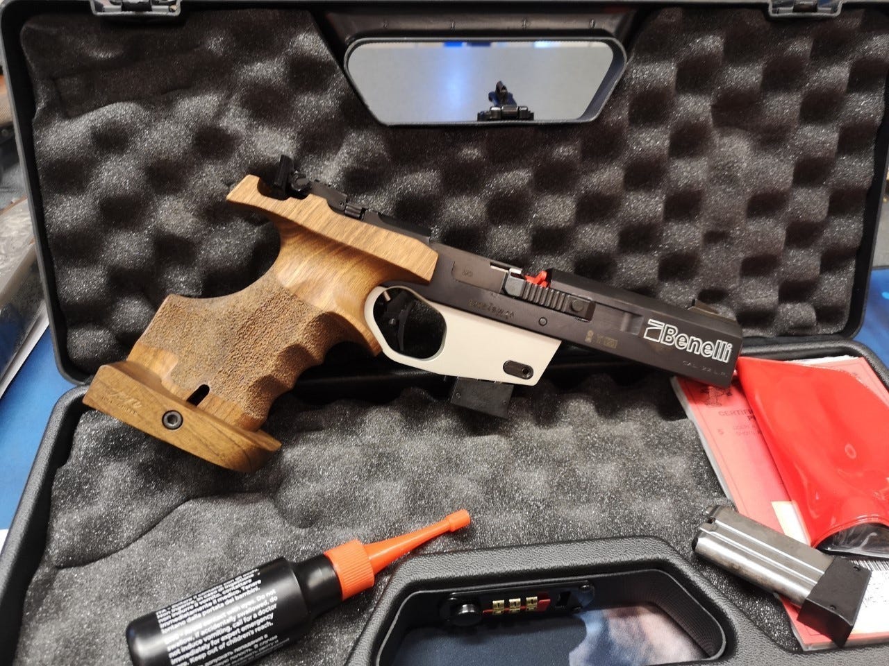 Ustilling Benelli Pistol MP90S WORLD CUP Cal. 22LR kun 1 stk ! | FINN ...