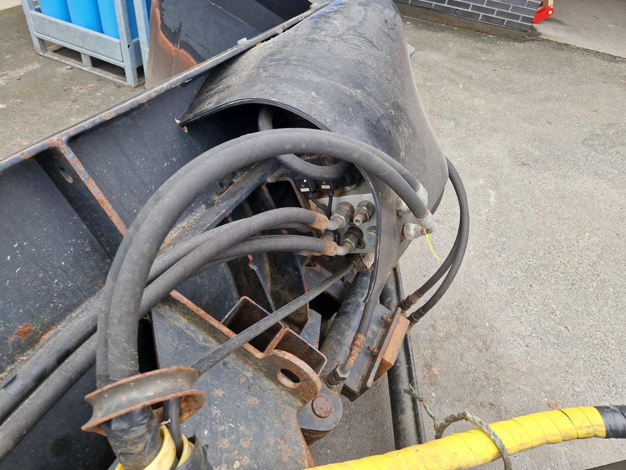 Til salgs: Tellefsdal U 4000 LS U-plog - 2011 | FINN.no