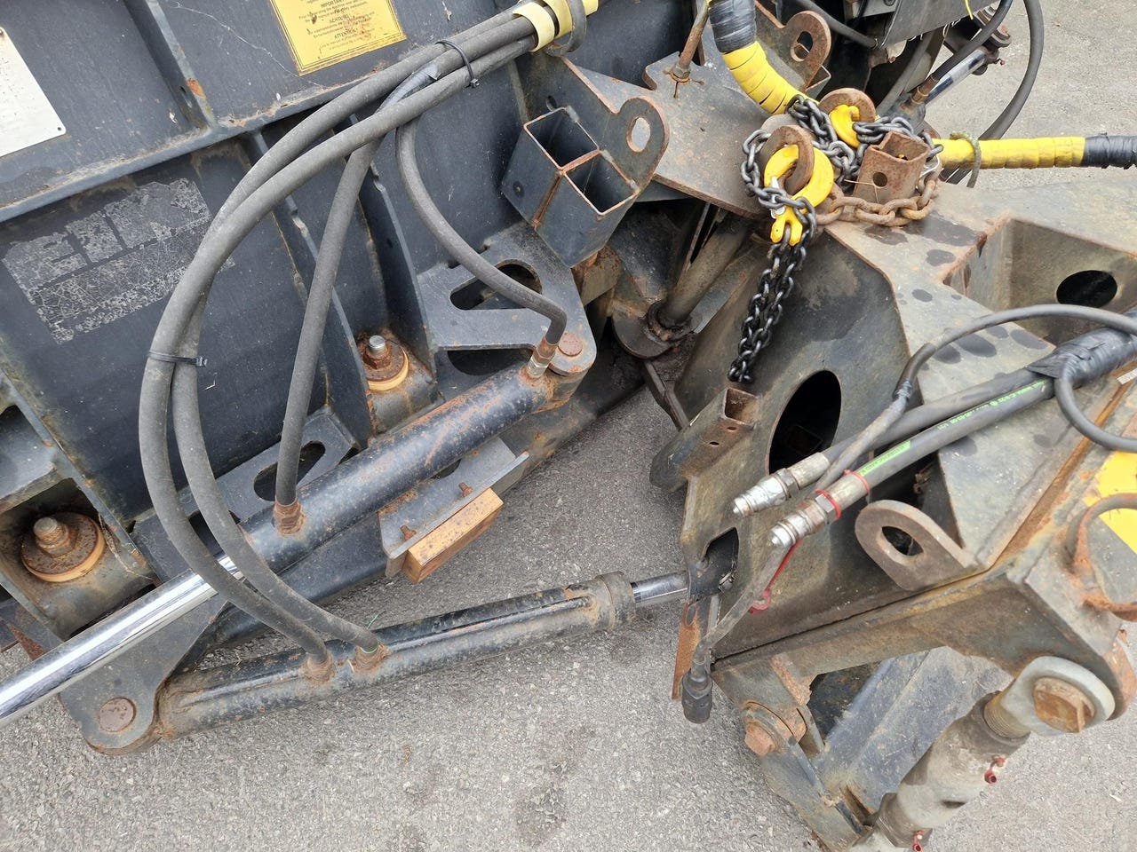 Til salgs: Tellefsdal U 4000 LS U-plog - 2011 | FINN.no