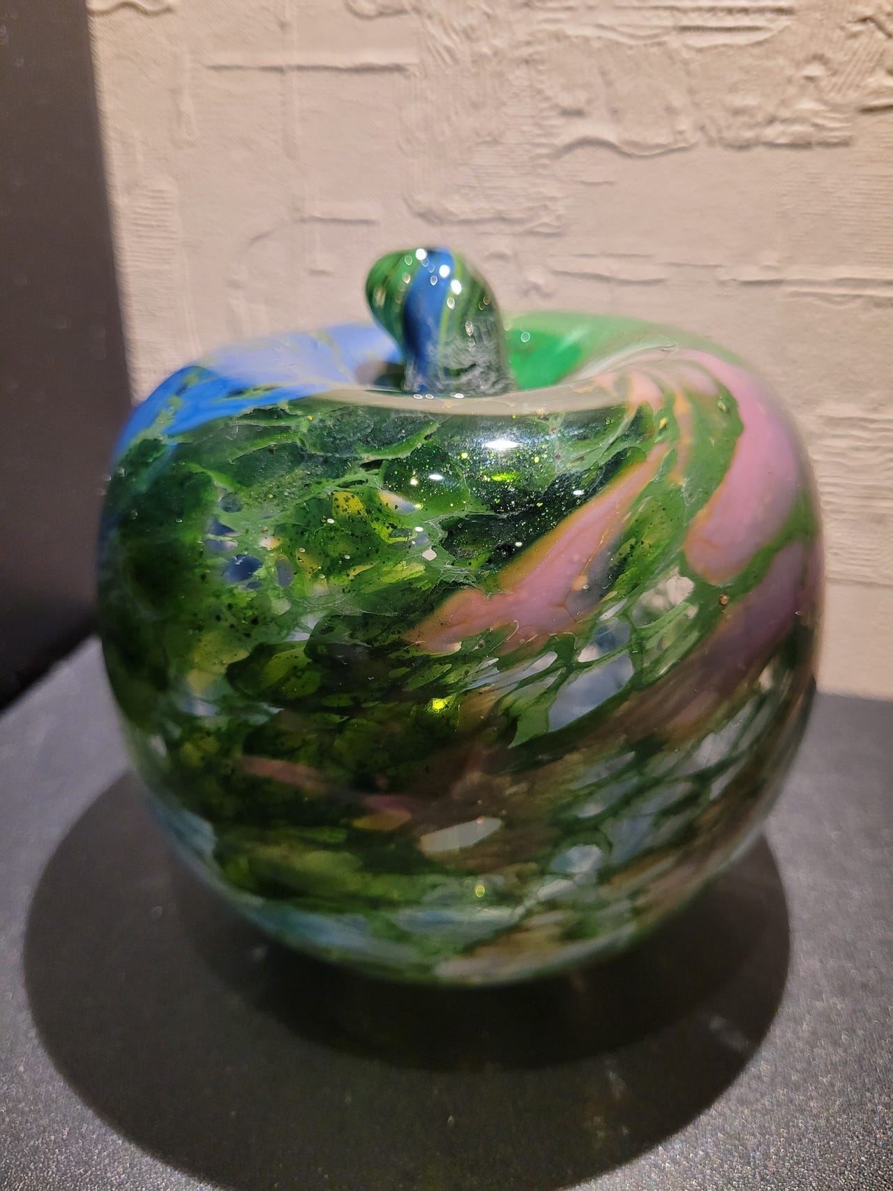 Ekstra stort glass eple - Hadeland Gro | FINN-torget