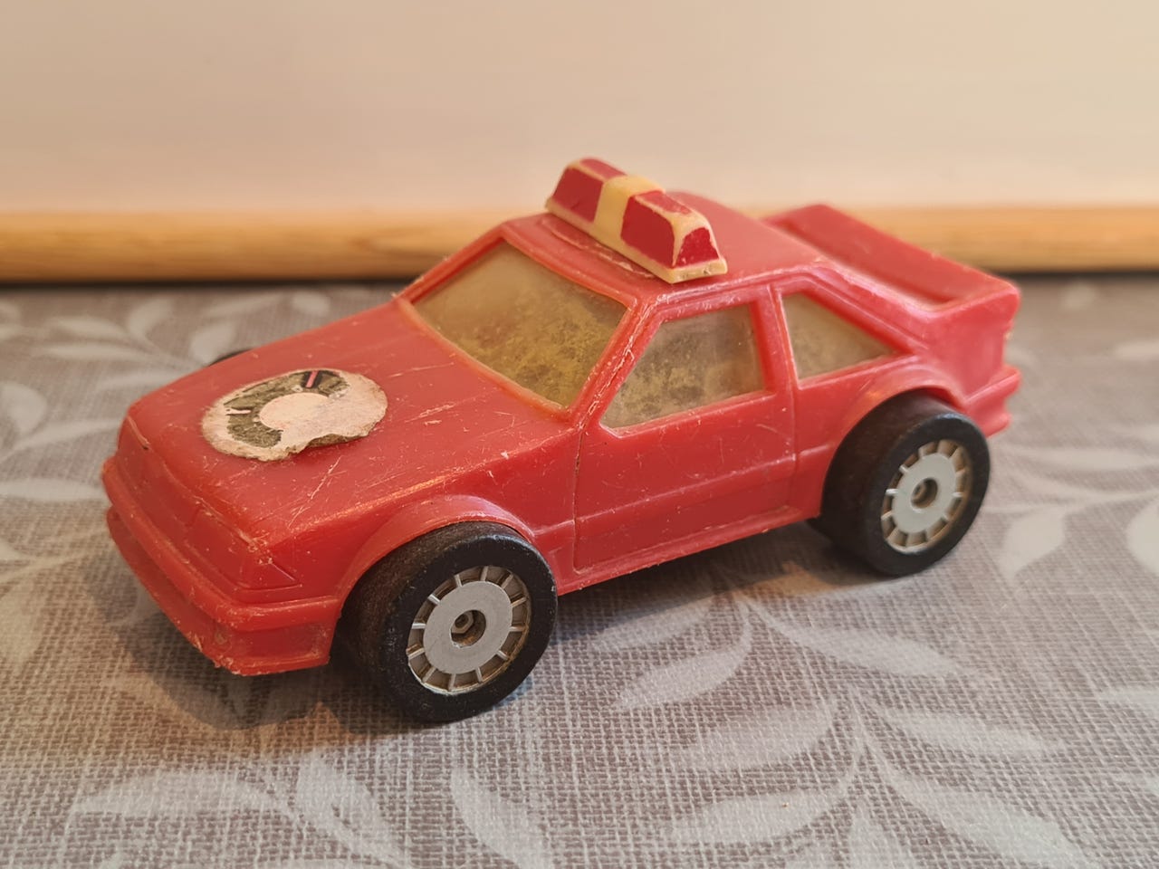Remco Fire Chief Lekebil fra 1987 - Ford Mustang | FINN torget
