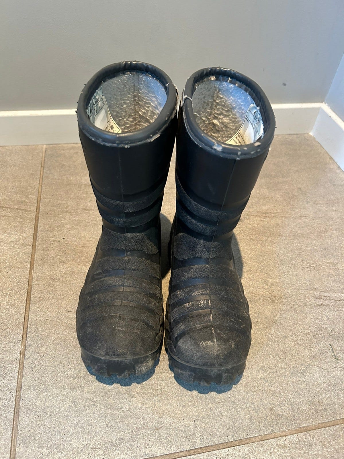 Sorte Cherrox str 30 selges rimelig | FINN-torget