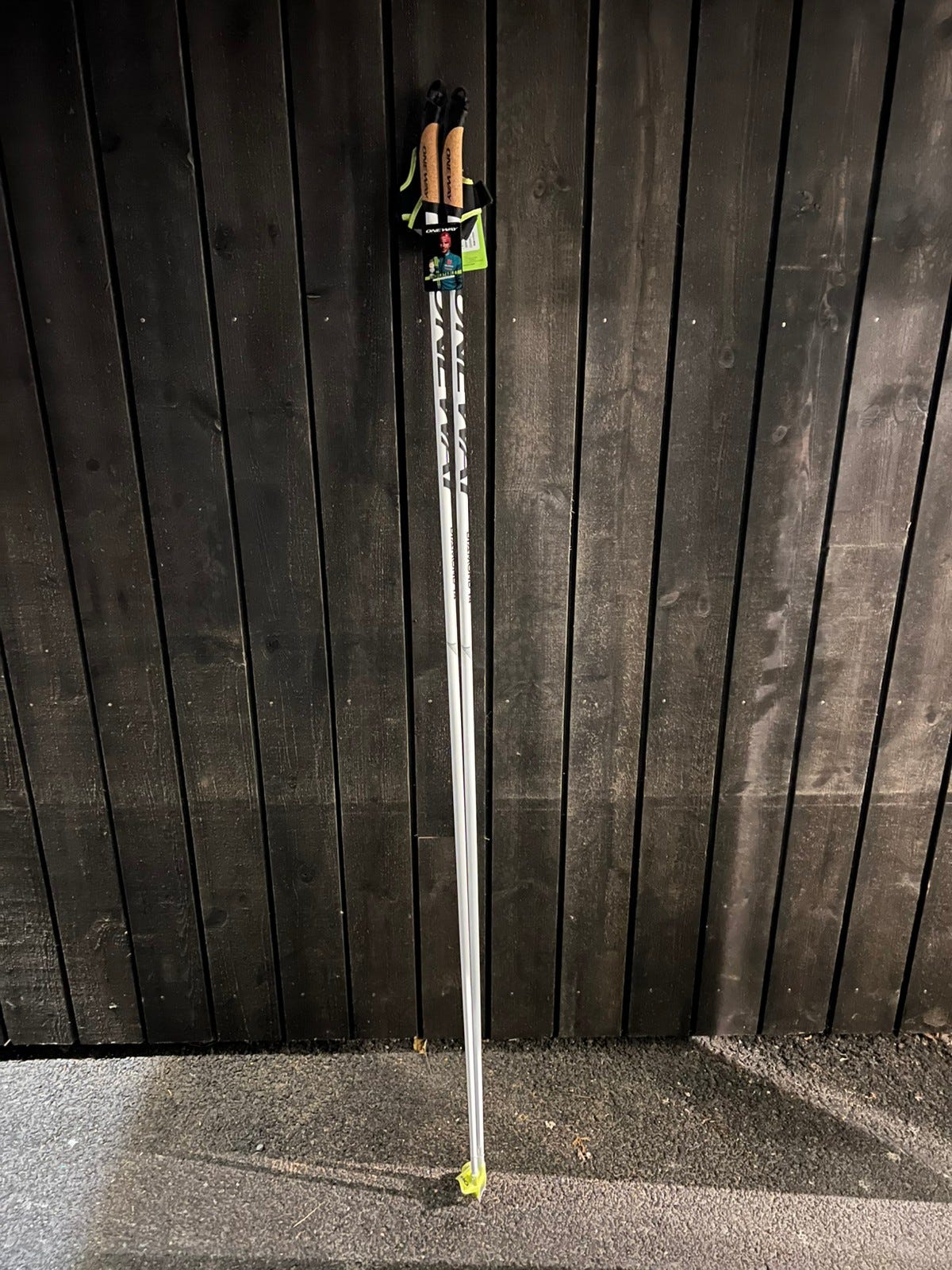 One way Diamond 14 skistav | FINN torget