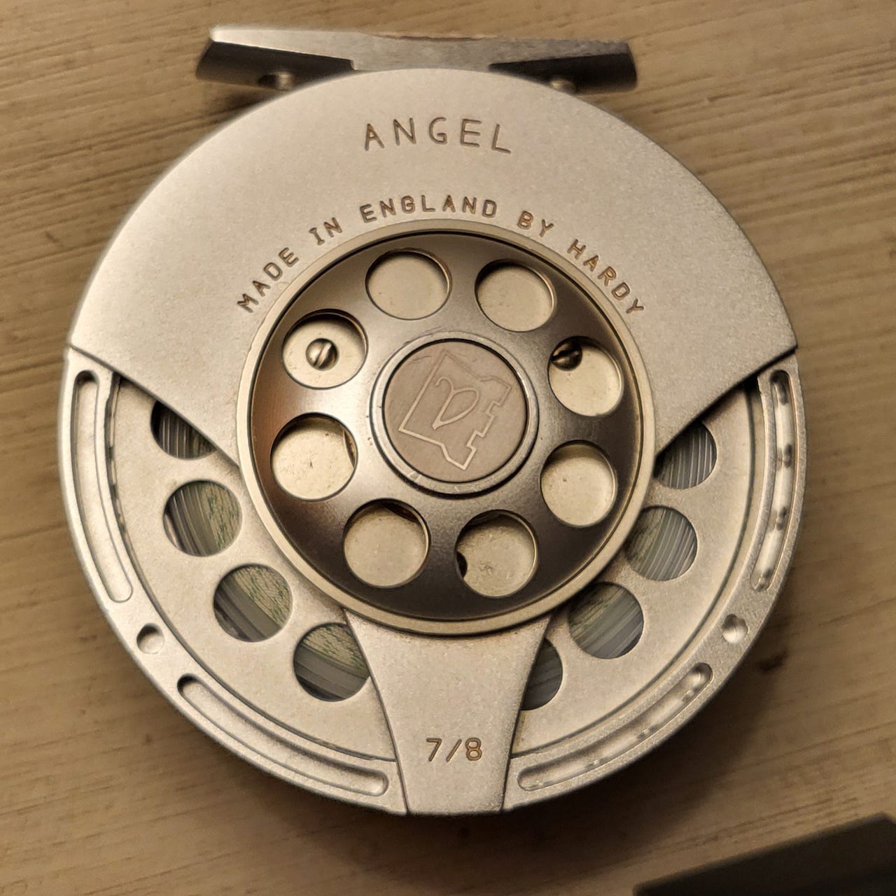 Hardy Angel 7/8 | FINN-torget