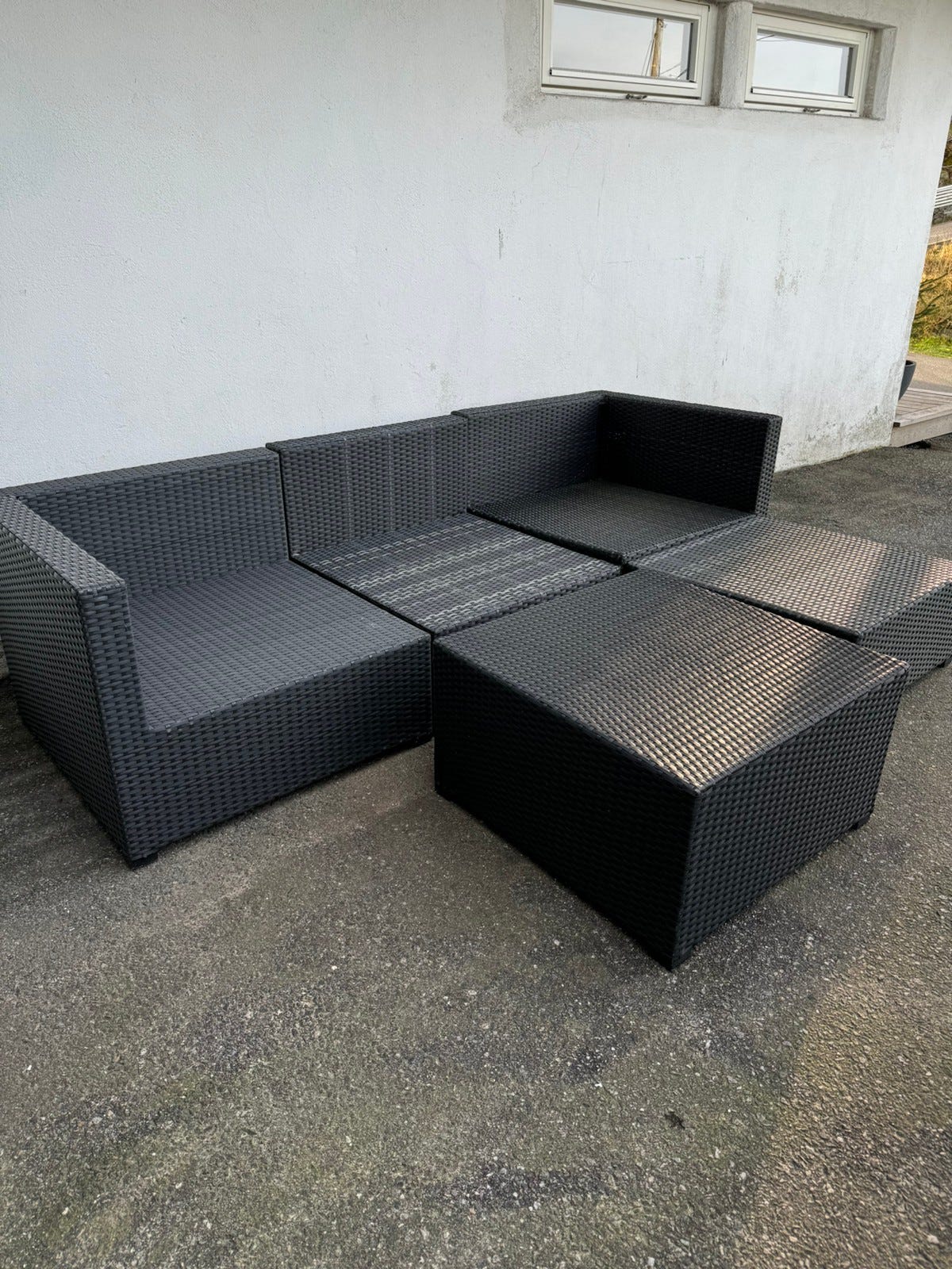 Rotting sofa med puter | FINN torget